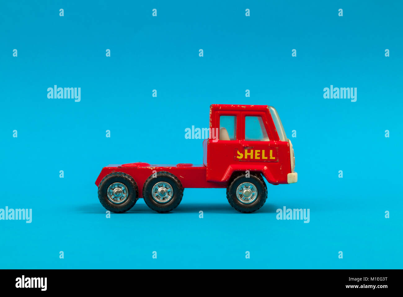 Collectible old toy Shell truck Stock Photo - Alamy