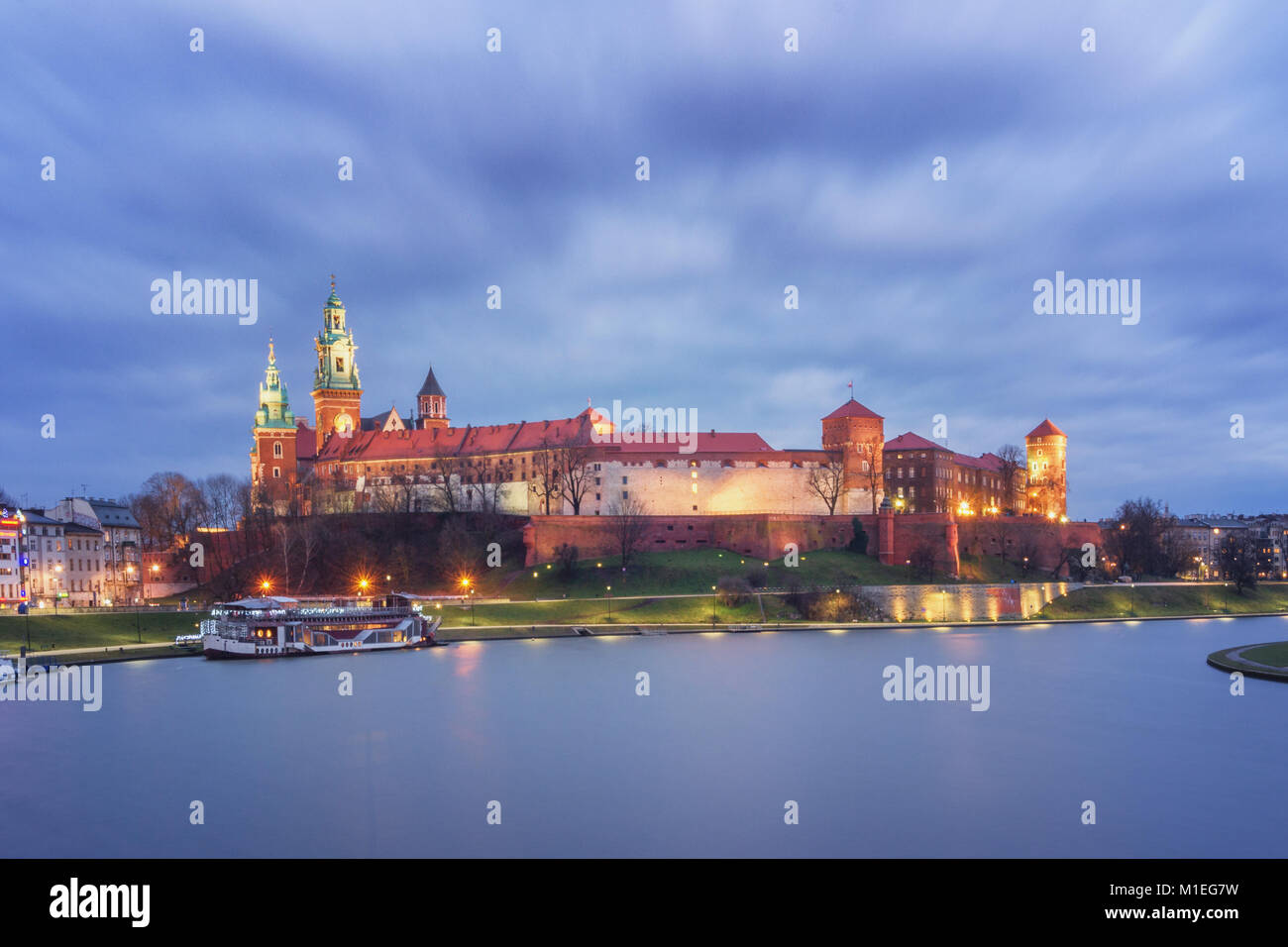 Wawel Castle - Krakow, Poland Stock Photo - Alamy