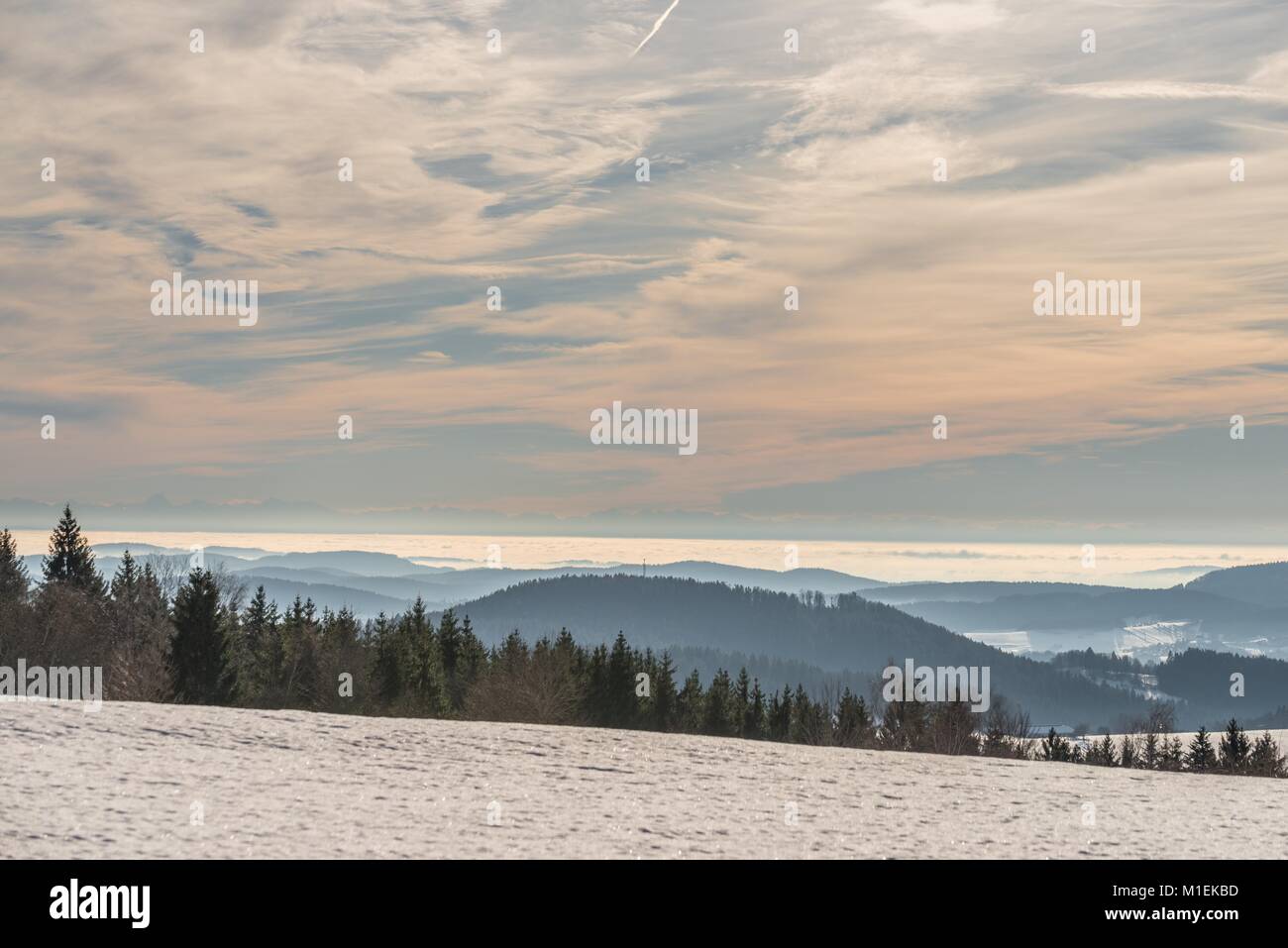Climatic snow line hi-res stock photography and images - Alamy