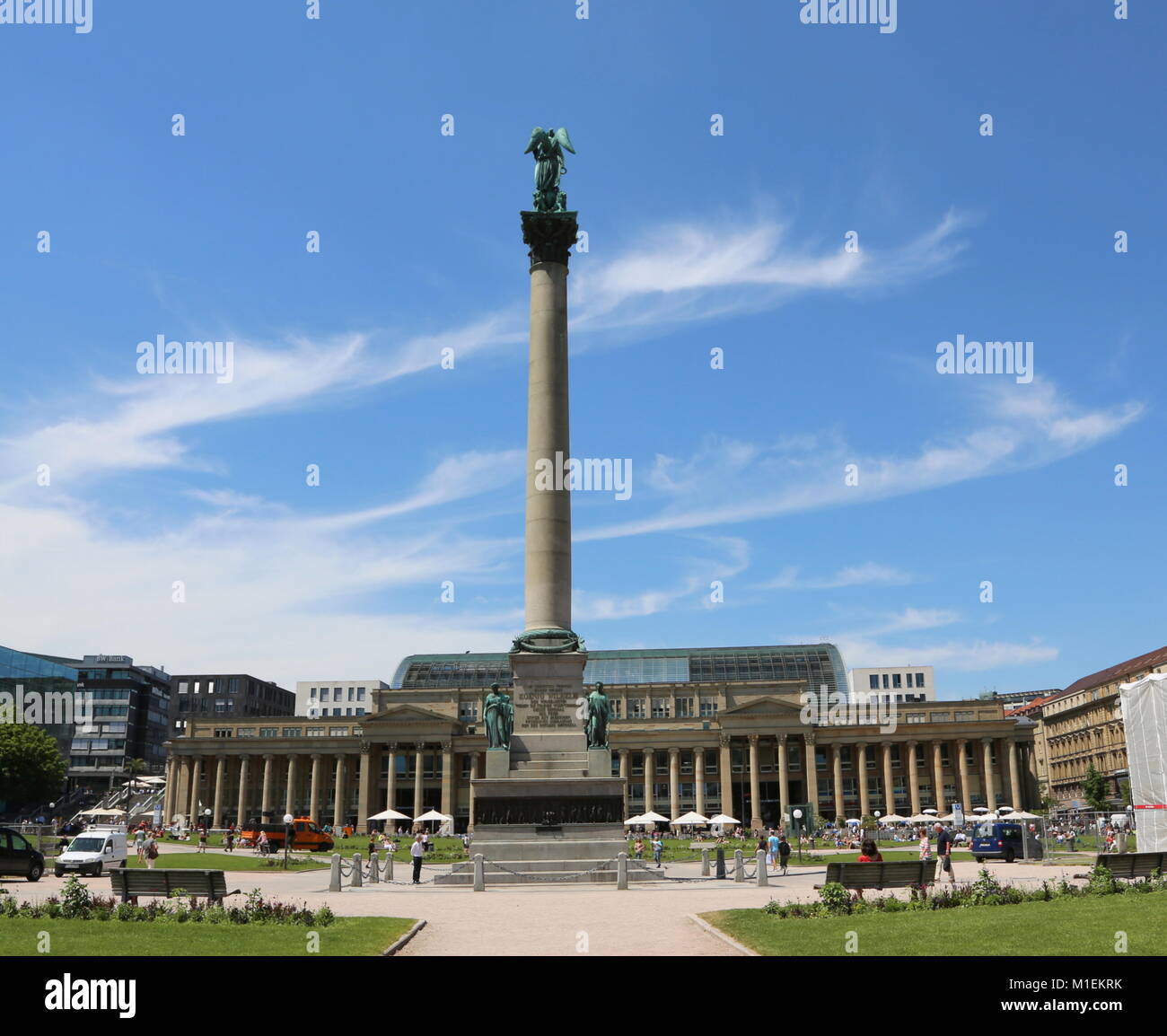 Schlossplatz with anniversary column and Königsbau on a summer day ...