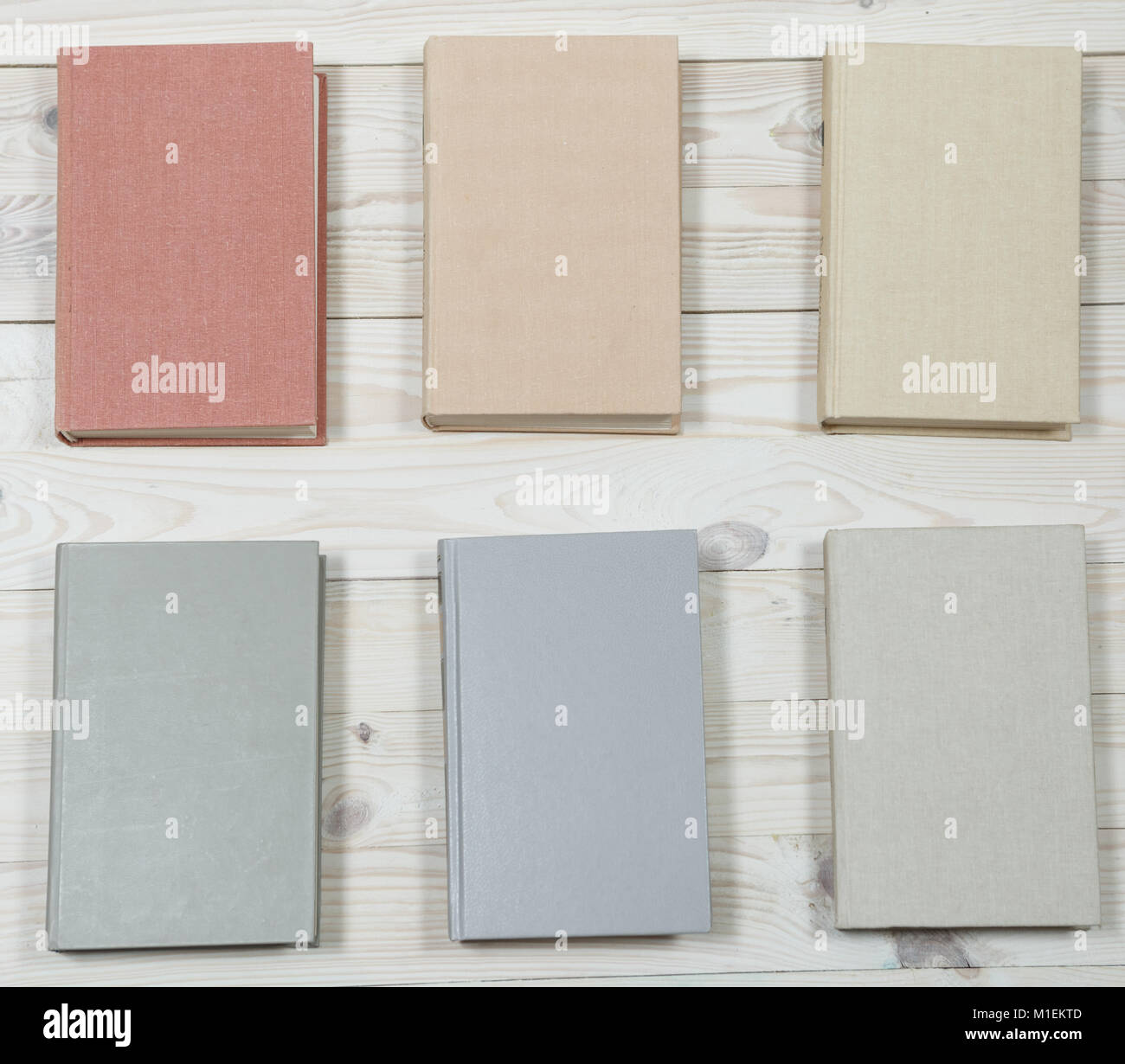 Pastel colors books covers hi-res stock photography and images - Alamy