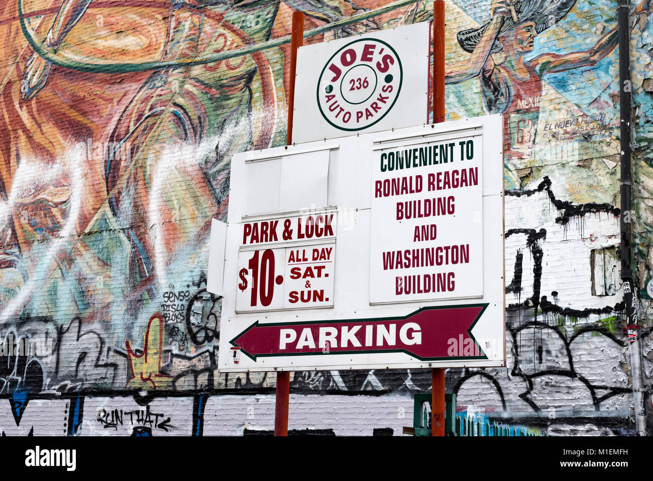 Joe's auto parks sign in Downtown Los Angeles Stock Photo - Alamy