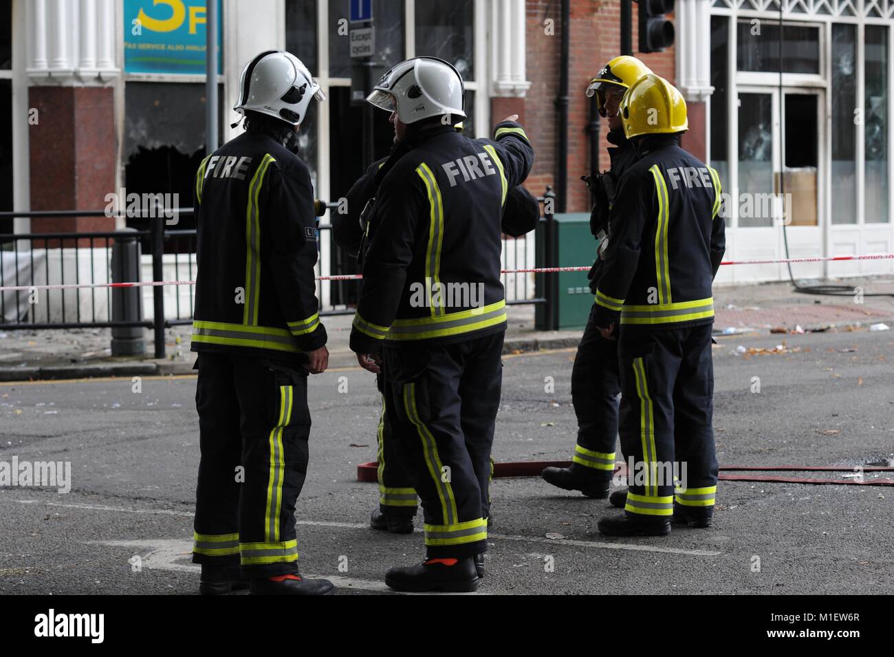 London Riots, the aftermath Stock Photo - Alamy