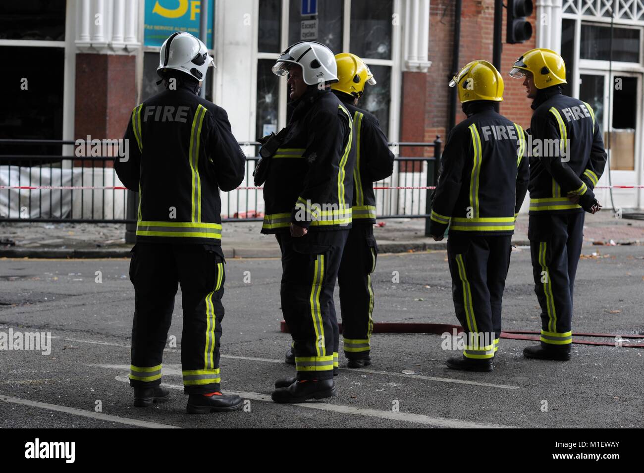 London Riots, the aftermath Stock Photo - Alamy