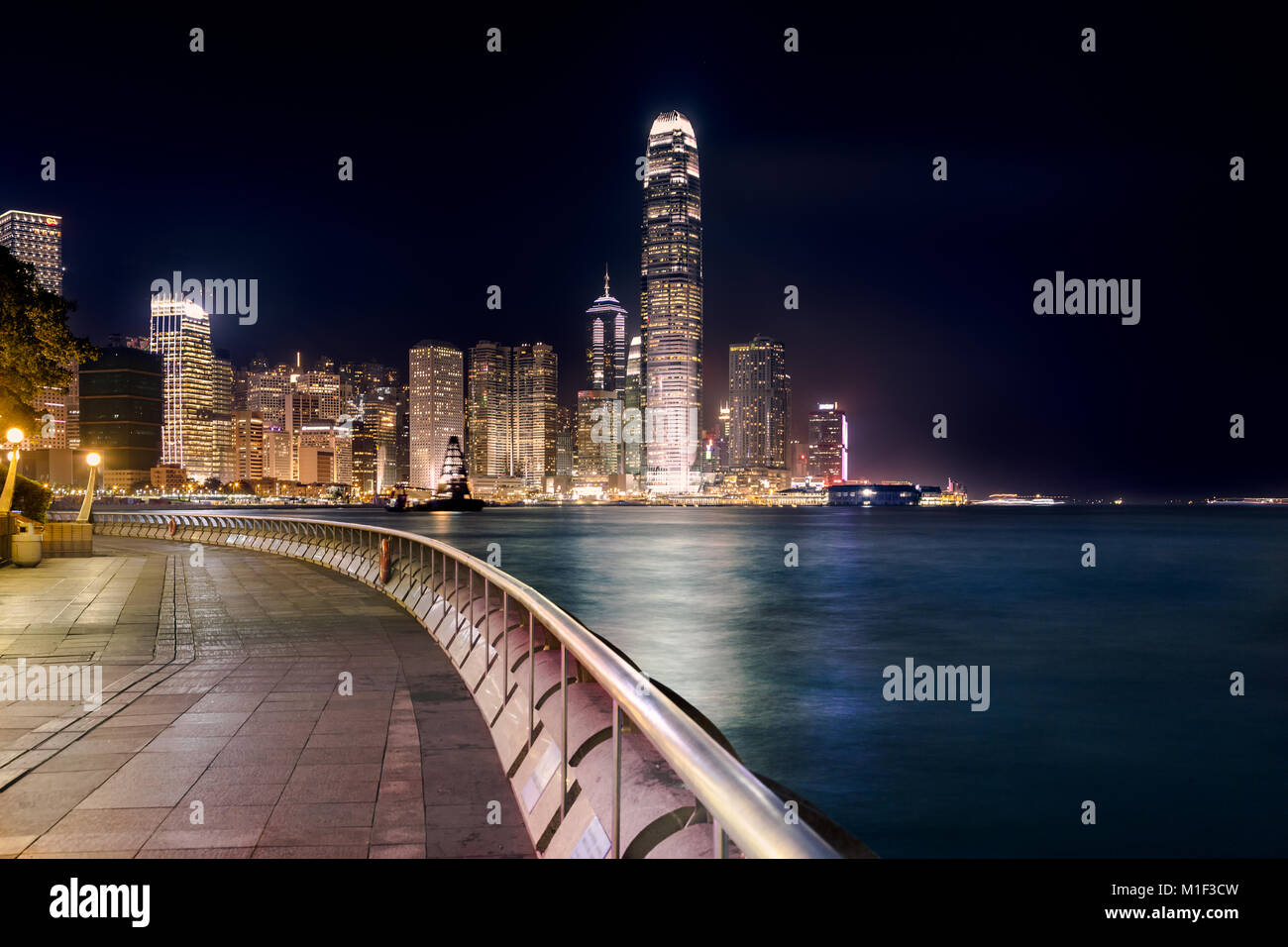 Night view of Central Plaza,Hong Kong Central Business District. View ...