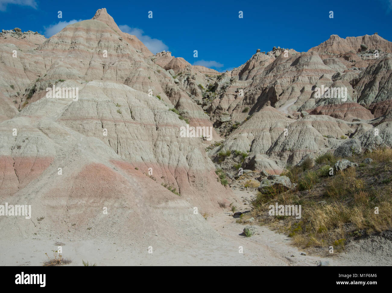 Geologic features in Badlands National Park in South Dakota Stock Photo ...