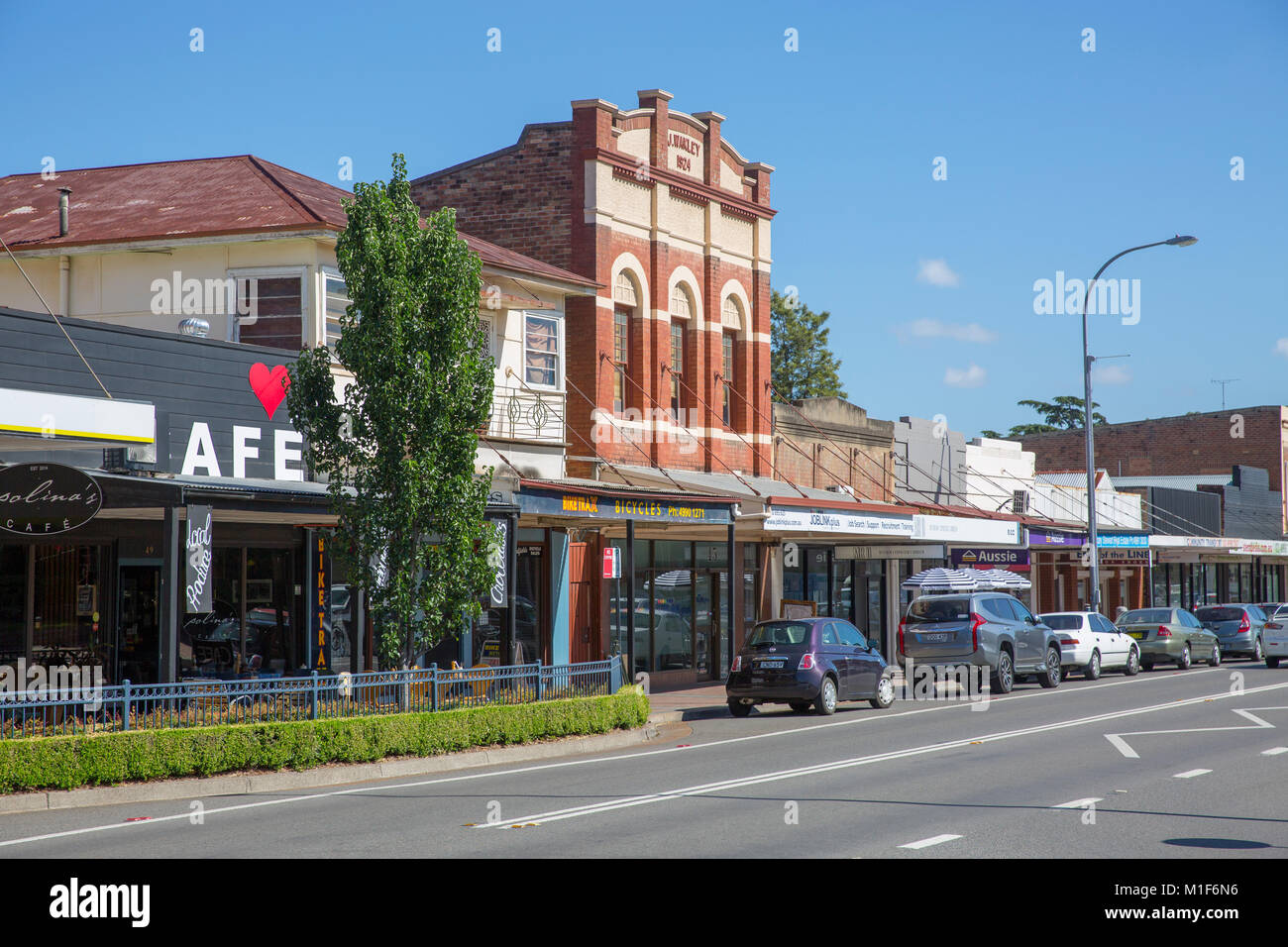 Town centre in Cessnock,Cessnock is a city in the Hunter region of New ...