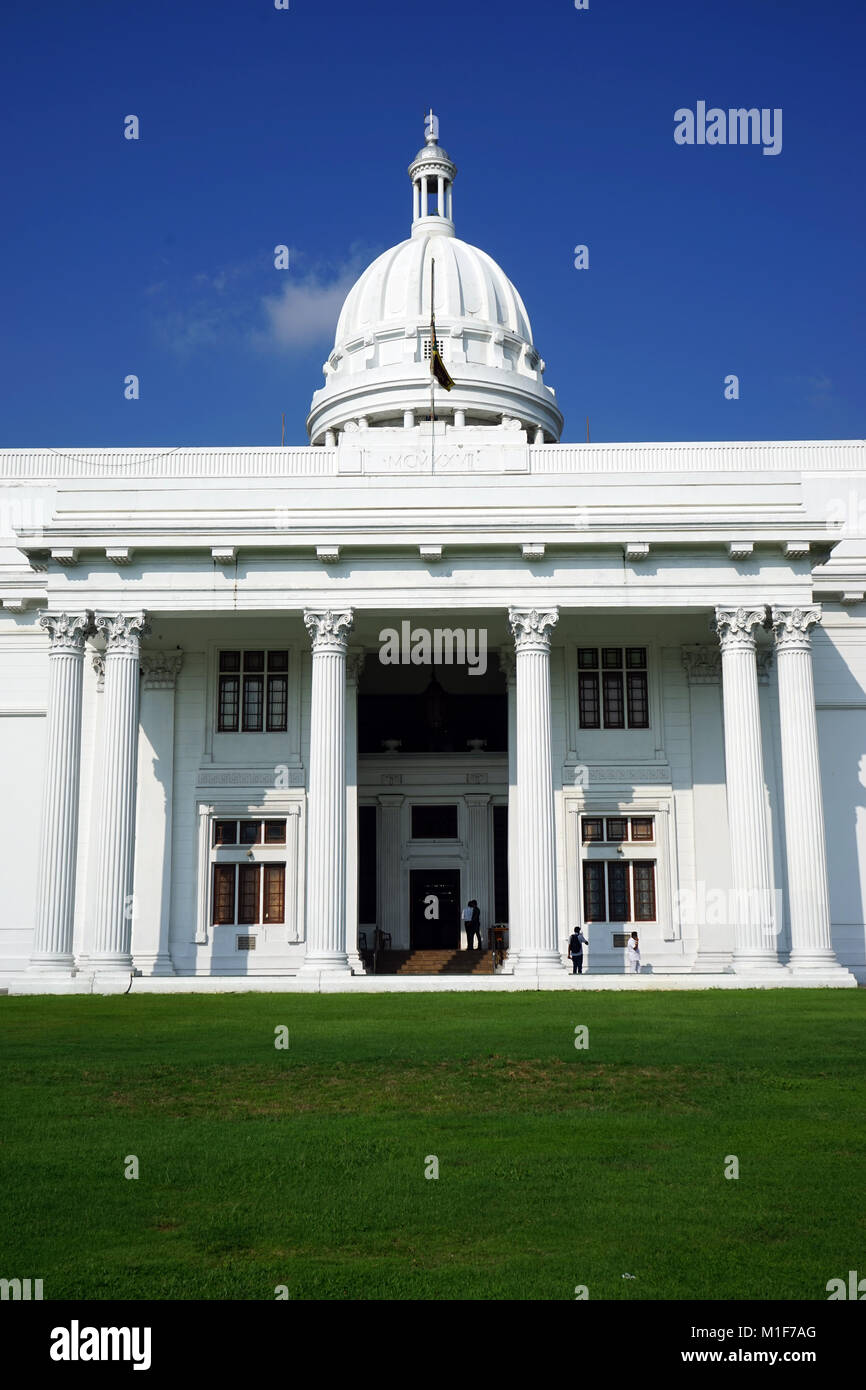 Old parliament building colombo hi-res stock photography and images - Alamy