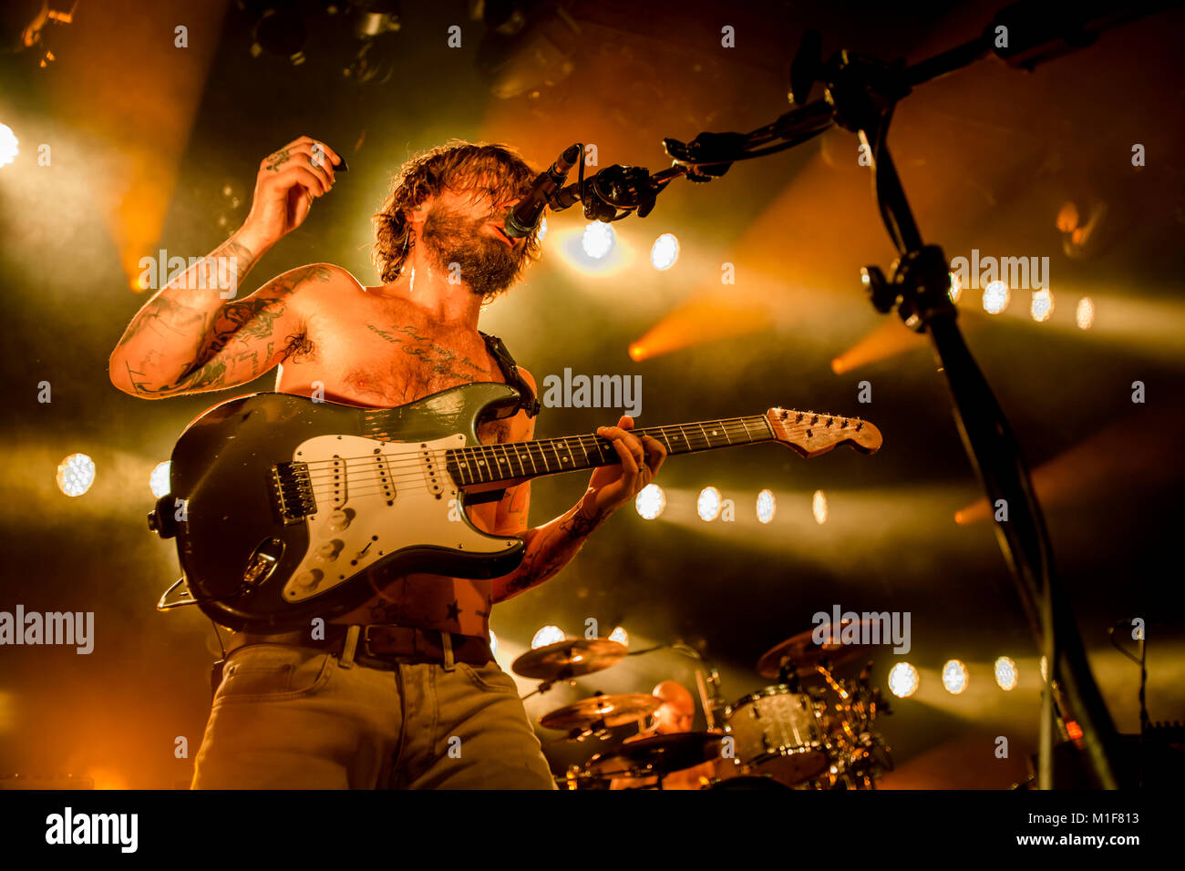Biffy clyro lead singer simon neil performs hi-res stock photography ...