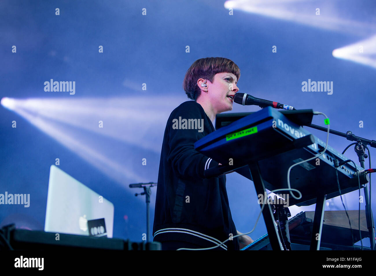 The Norwegian-Canadian indie pop duo Bow To Each Other performs a live ...