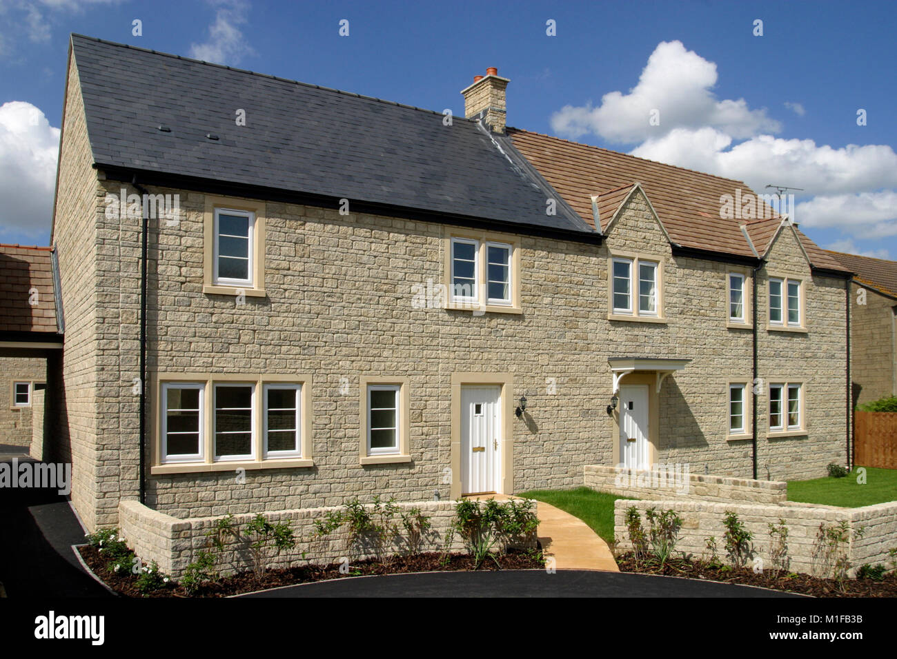 Finished houses on a new property development Stock Photo - Alamy