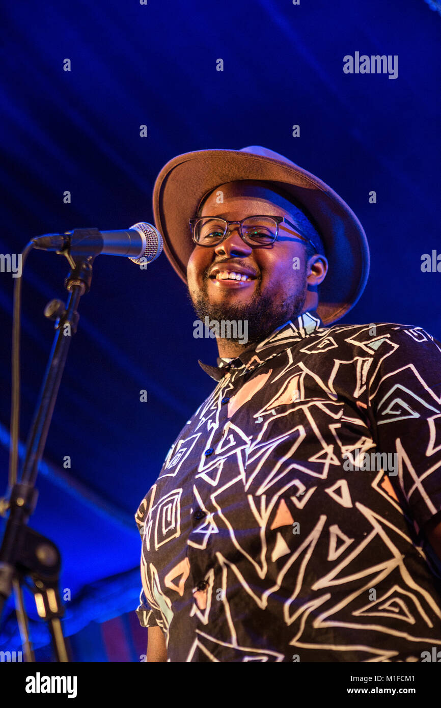 Daniel wilson singer hi-res stock photography and images - Alamy