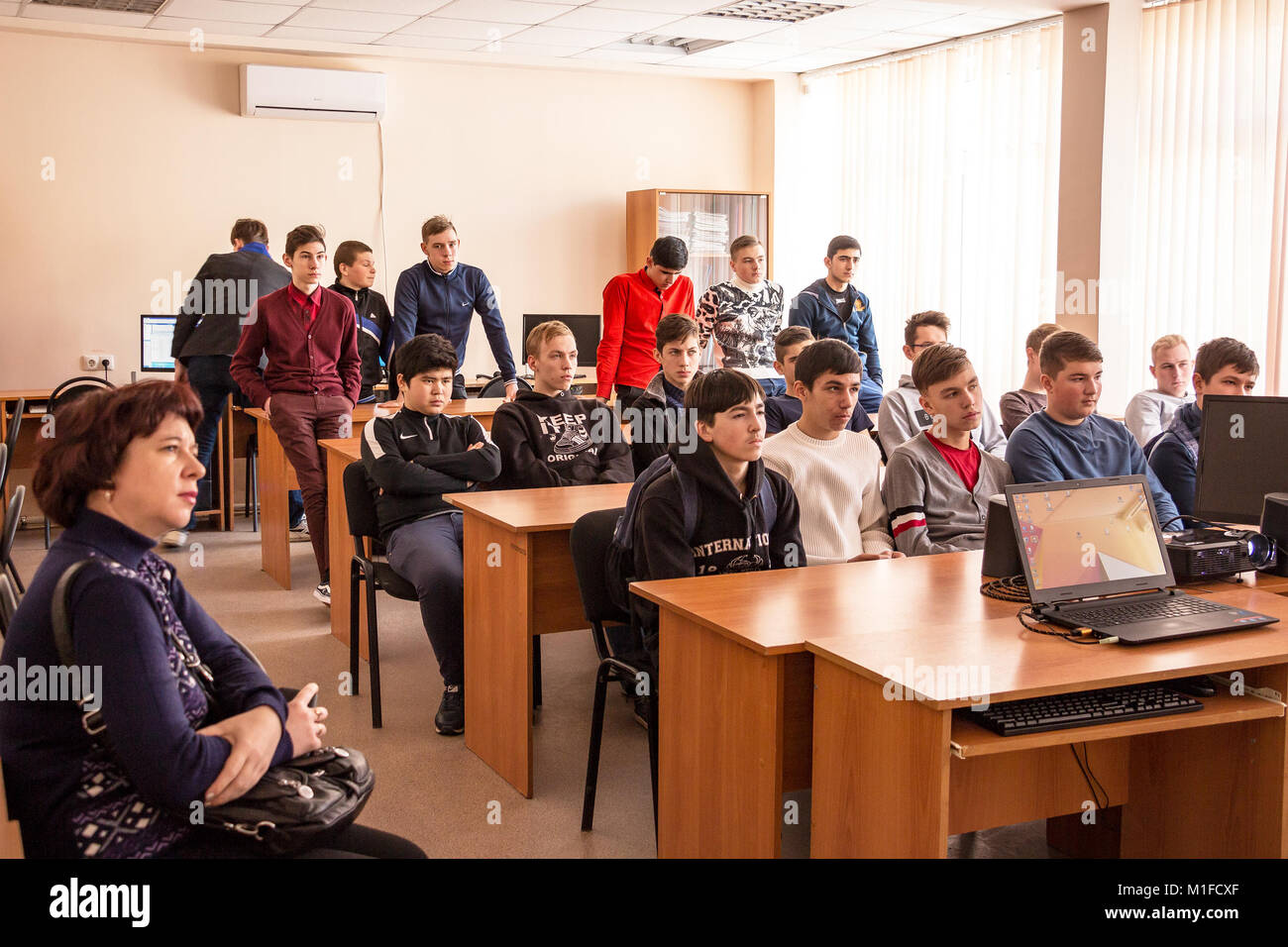 Students in the classroom Stock Photo - Alamy