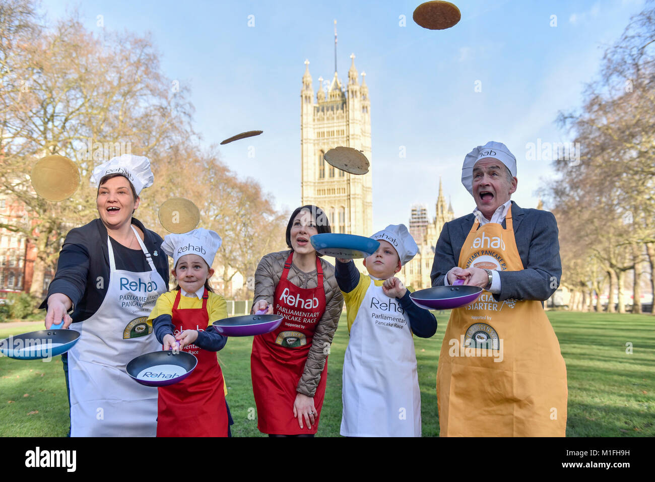 London, UK. 30th Jan, 2018. (L to R) Tonia Antoniazzi MP for the ...