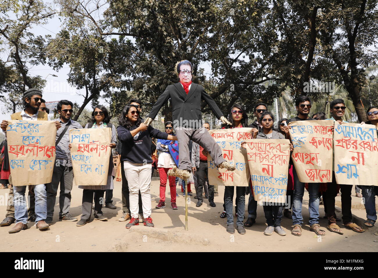 Bangladeshi Students High Resolution Stock Photography and Images - Alamy