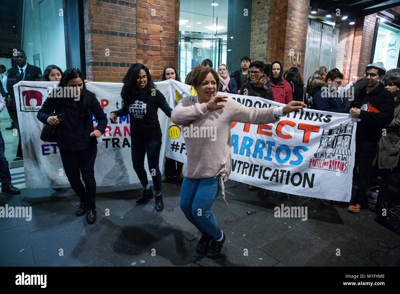 London, UK. 30th Jan, 2018. Members of the Latin American community ...