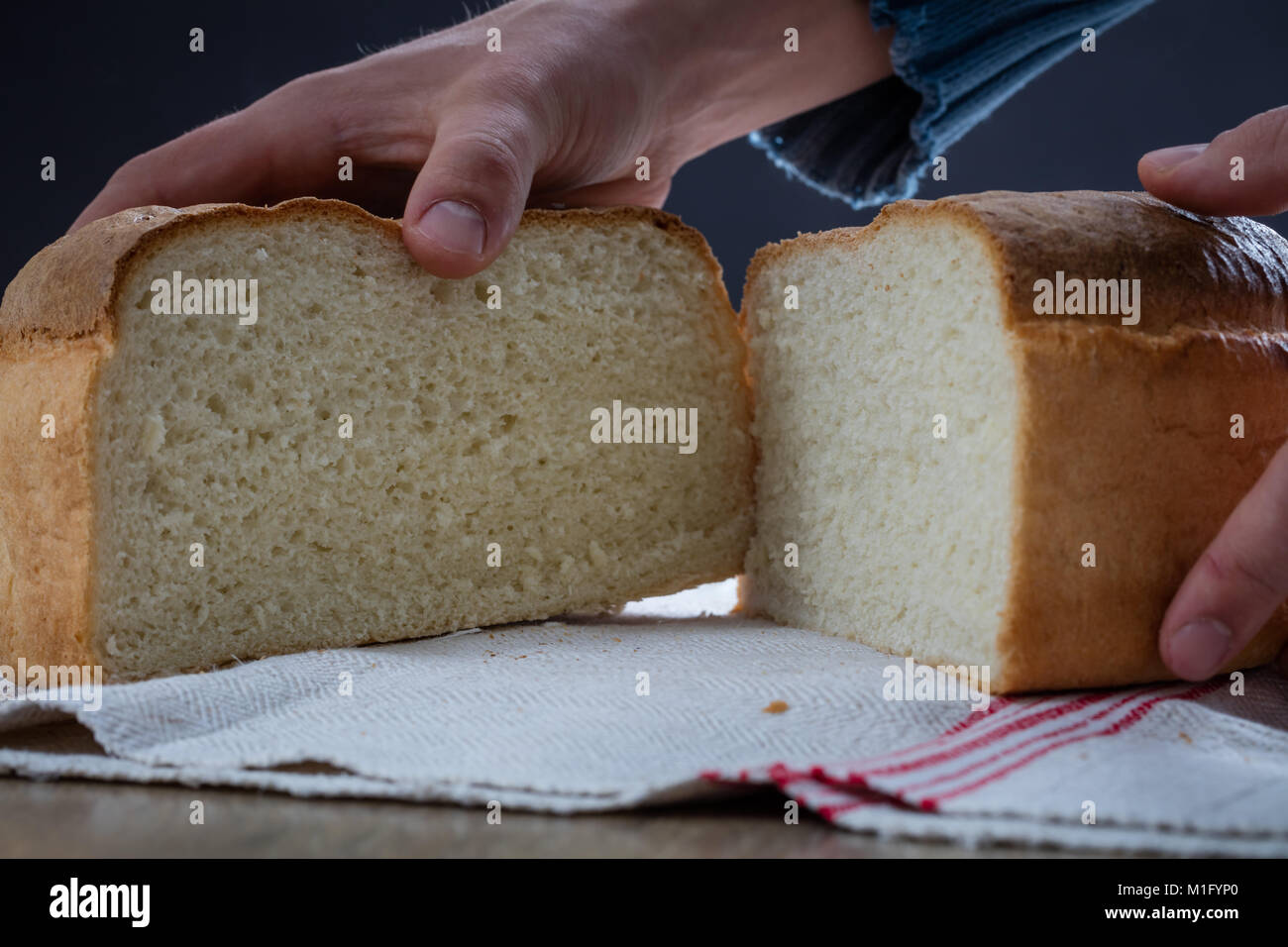 Bread recipe image hi-res stock photography and images - Alamy