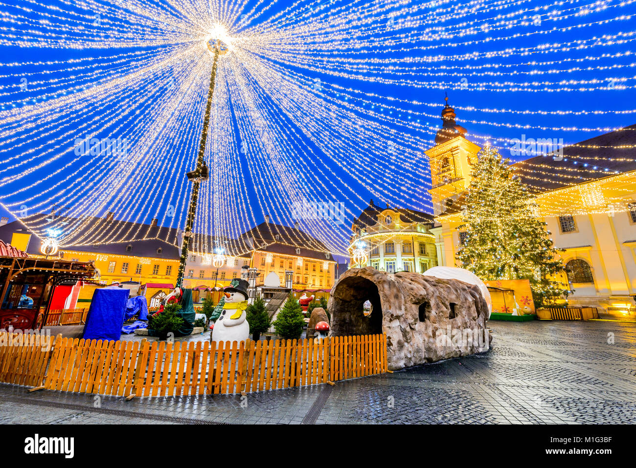 Sibiu Christmas Market winter tale, largest in Romania, Transylvania ...