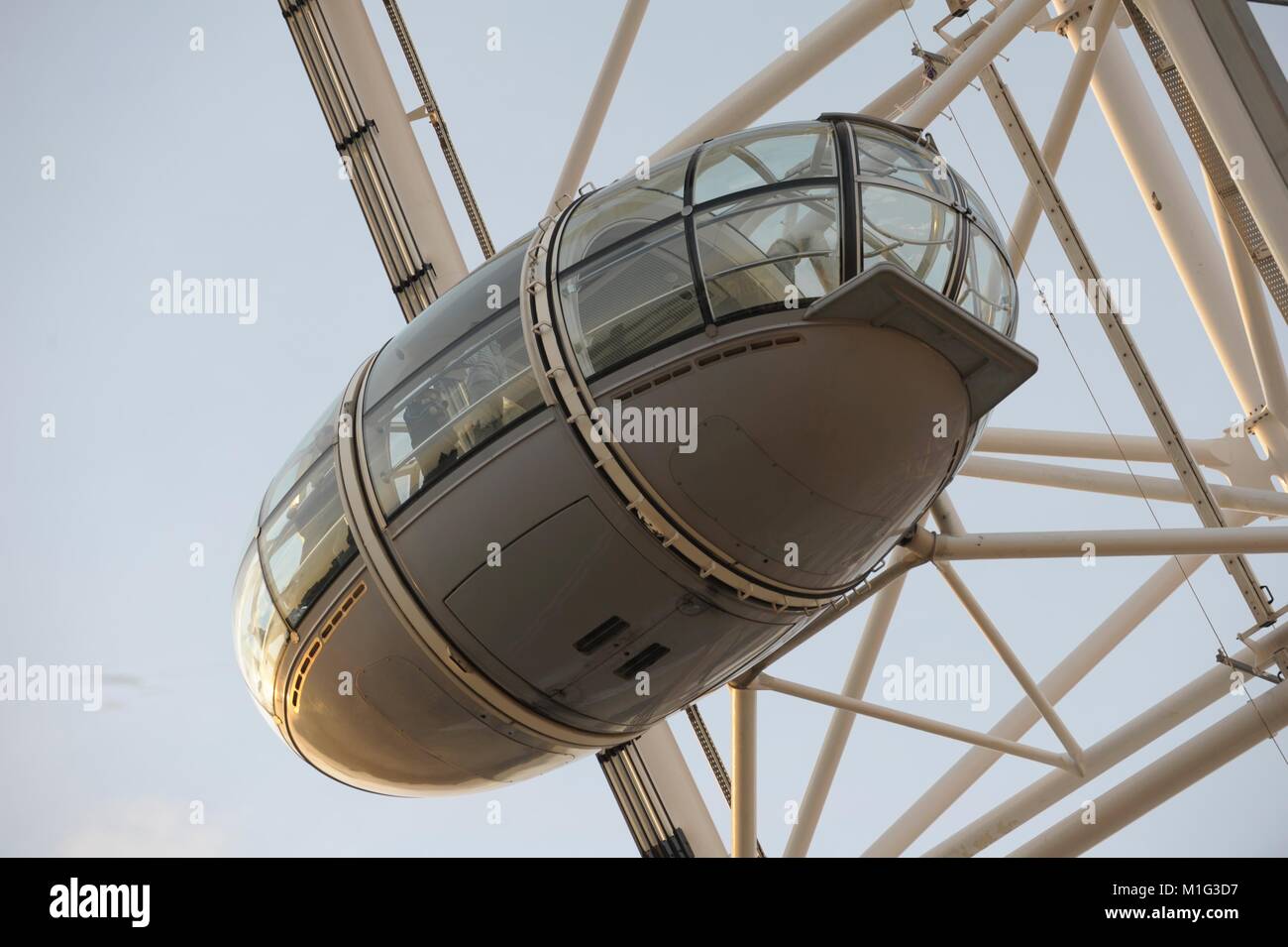 The best views of london from capsule of london eye hi-res stock ...