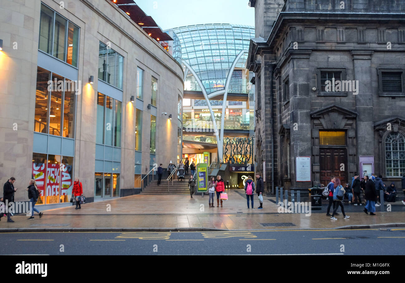 Shopping in leeds hi-res stock photography and images - Alamy