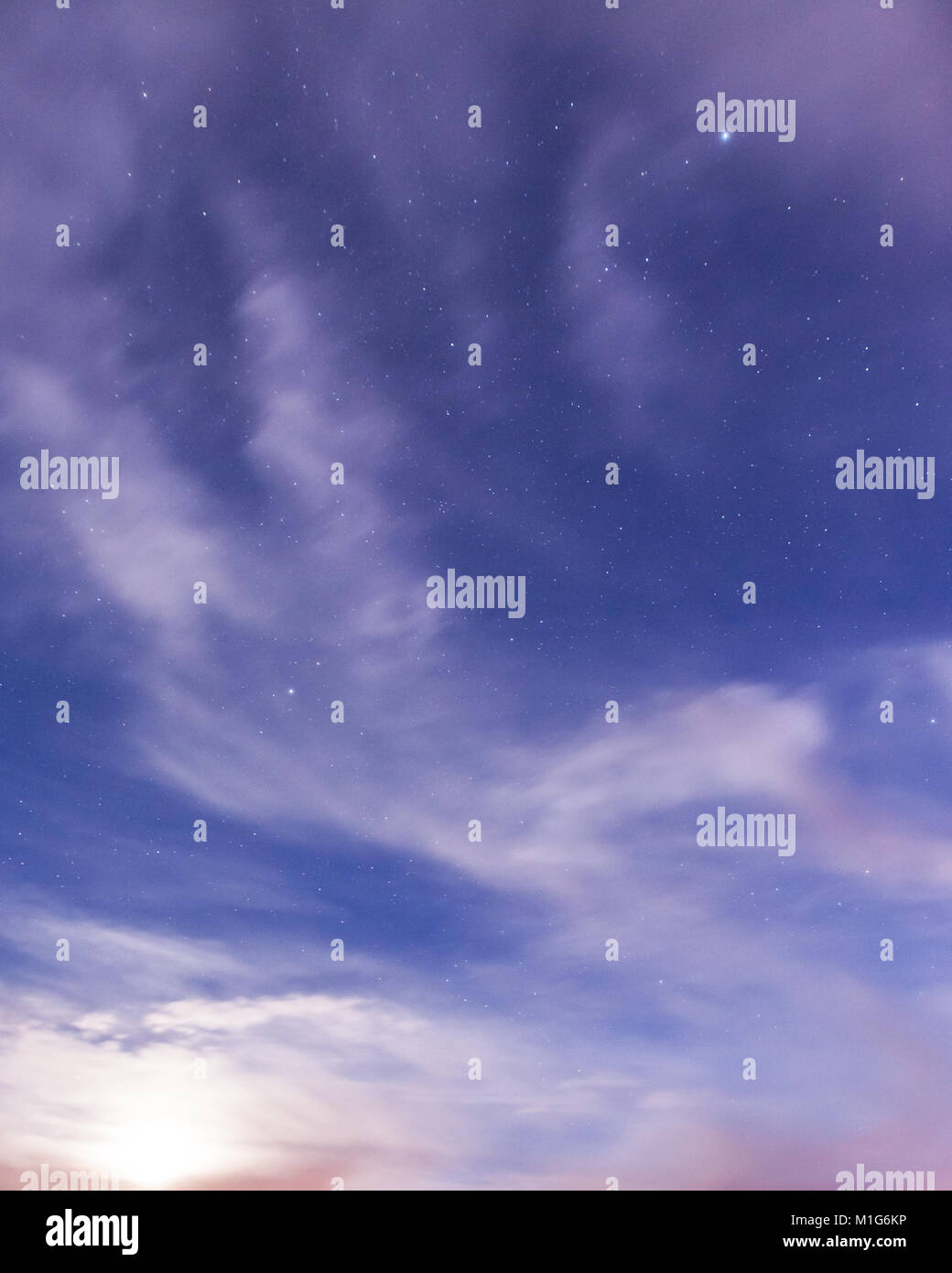 Midnight moonlight hi-res stock photography and images - Alamy