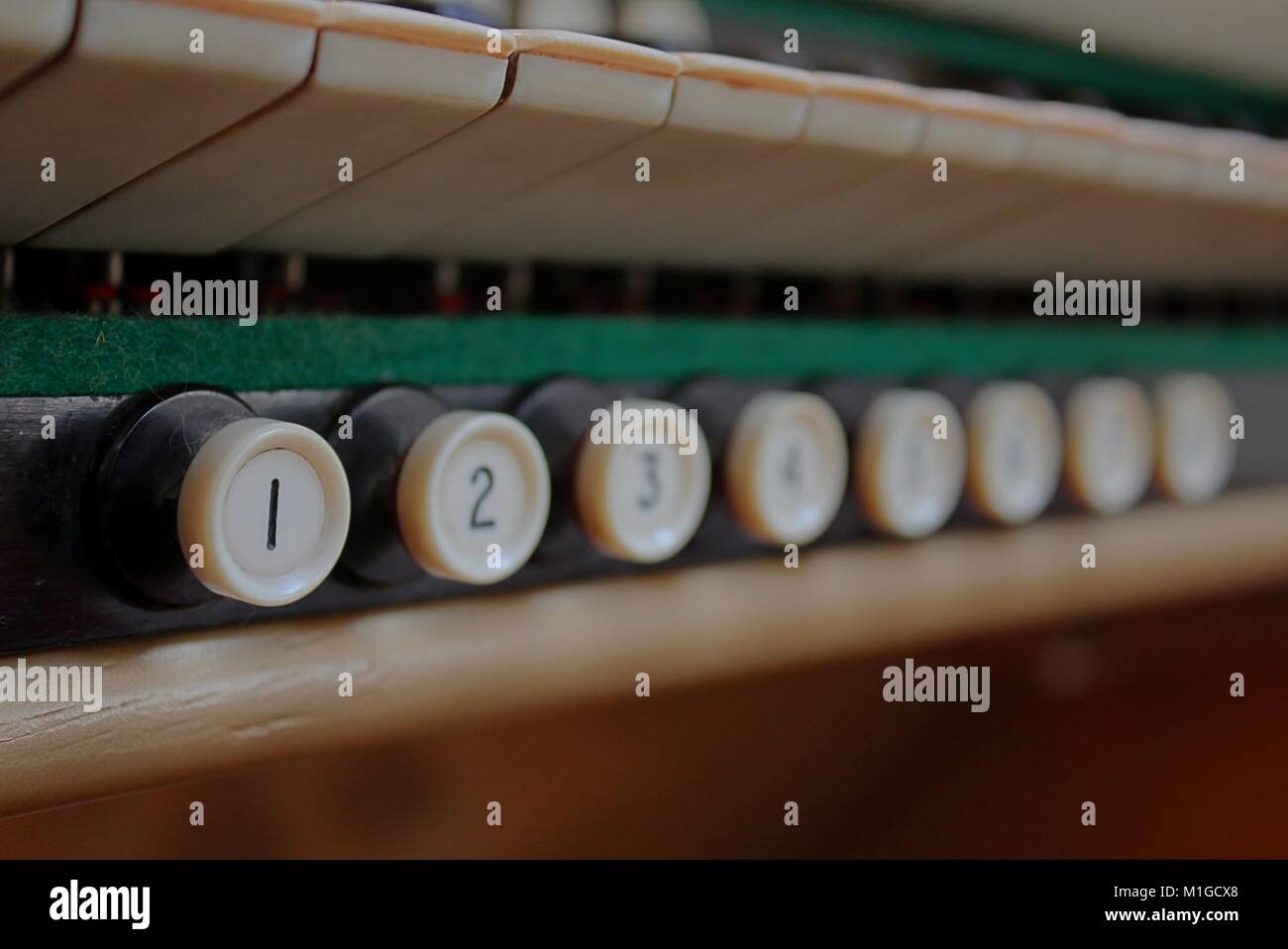 Wurlitzer theatre organ hi-res stock photography and images - Alamy