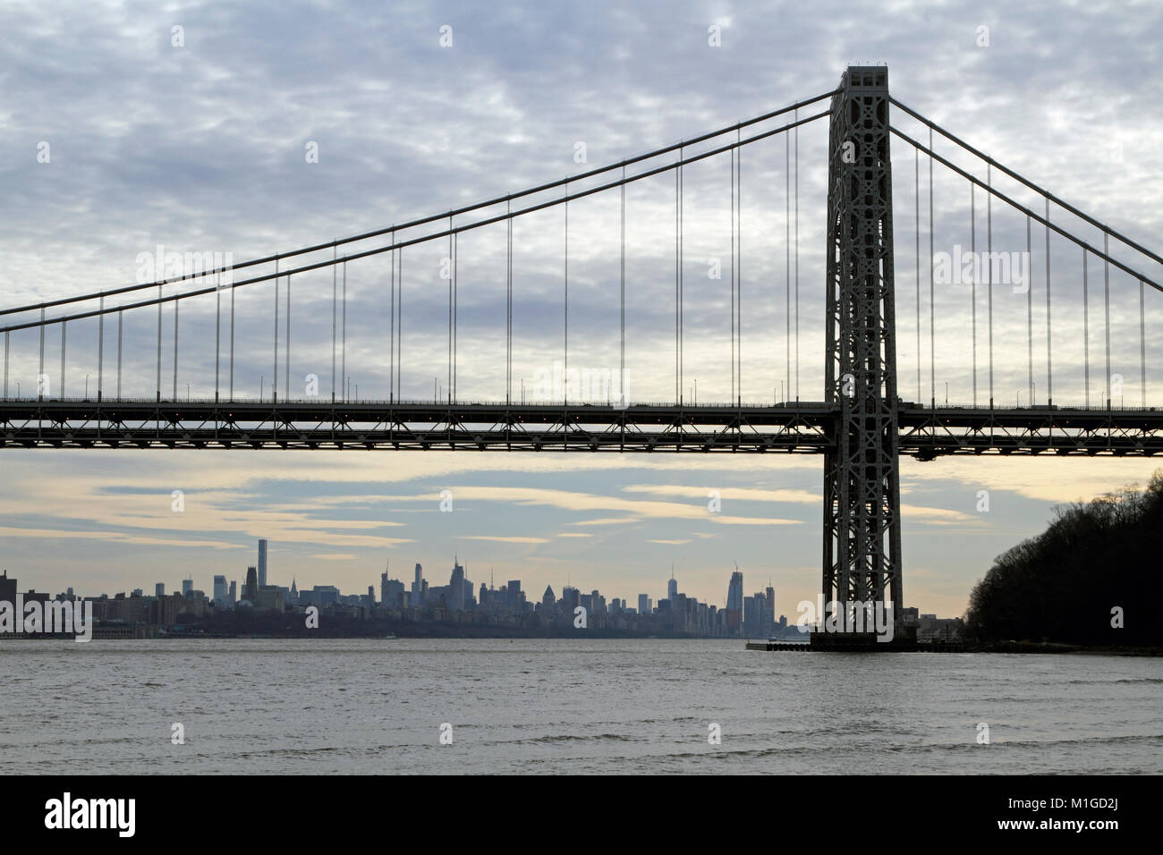George washington bridge from new jersey hi-res stock photography and ...