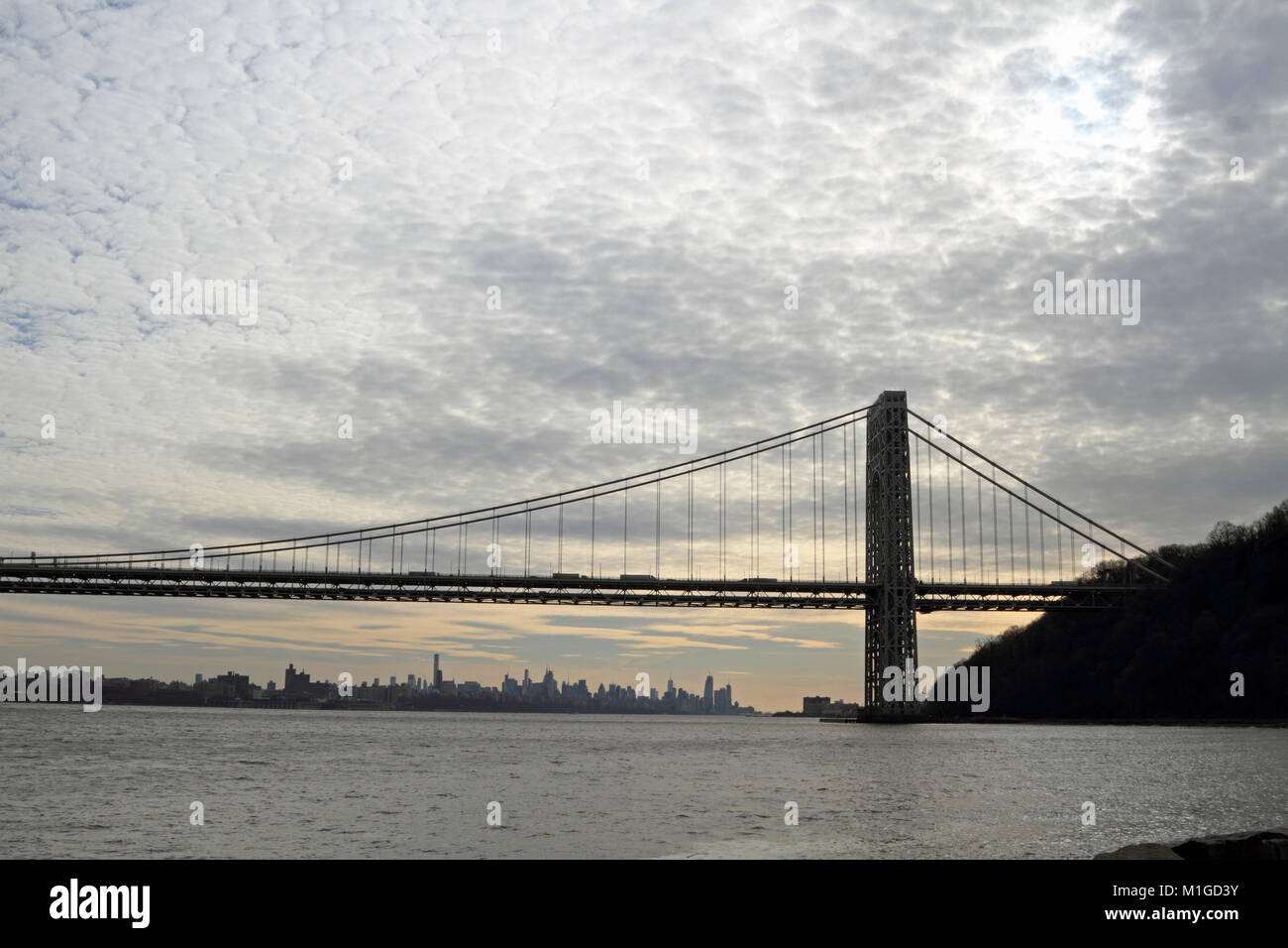 George washington bridge seen from hi-res stock photography and images ...