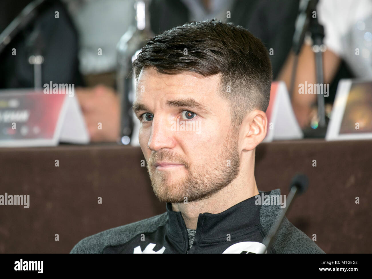 Undercard press conference hi-res stock photography and images - Alamy