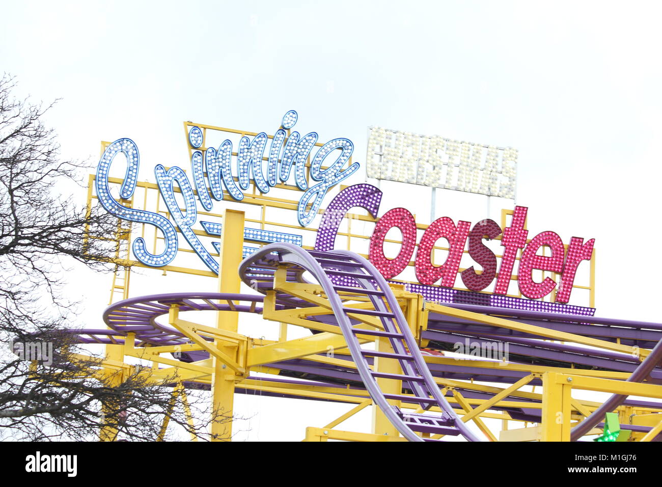 Spinning Coaster, Winter Wonderland, funfair, Hyde Park Stock Photo - Alamy
