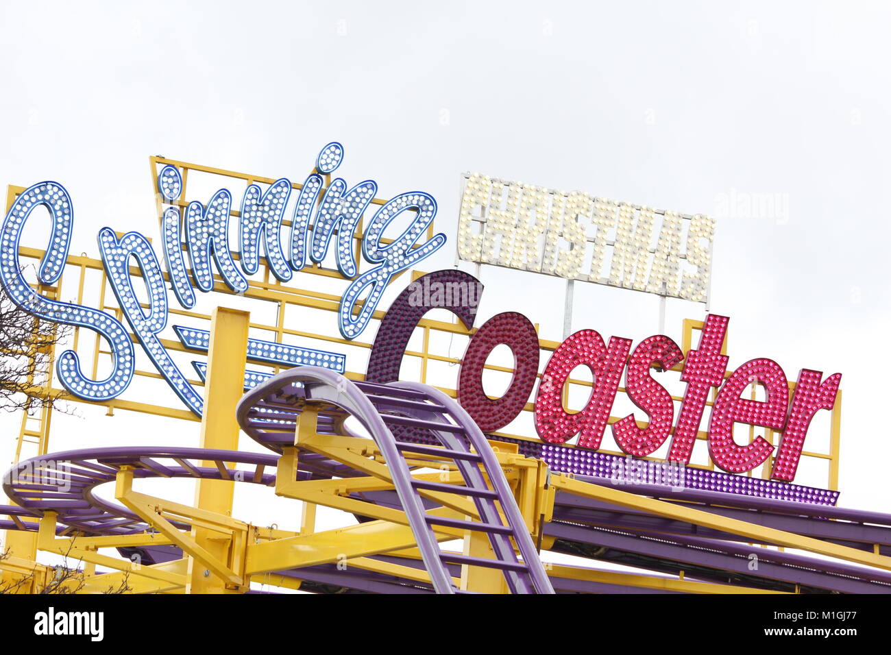 Spinning Coaster, Winter Wonderland, funfair, Hyde Park Stock Photo - Alamy