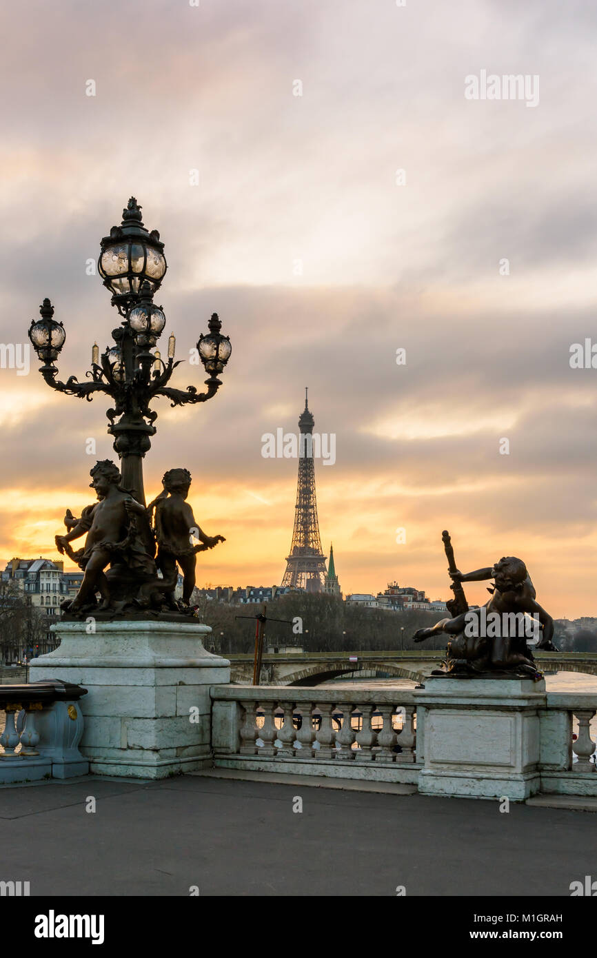 Eiffel tower from the pont alexandre iii hi-res stock photography and ...
