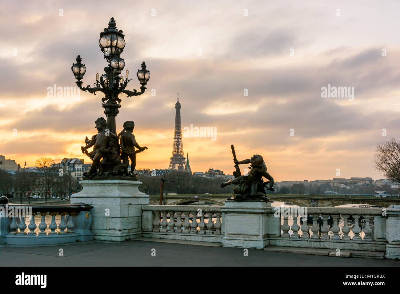 Eiffel tower from the pont alexandre iii hi-res stock photography and ...