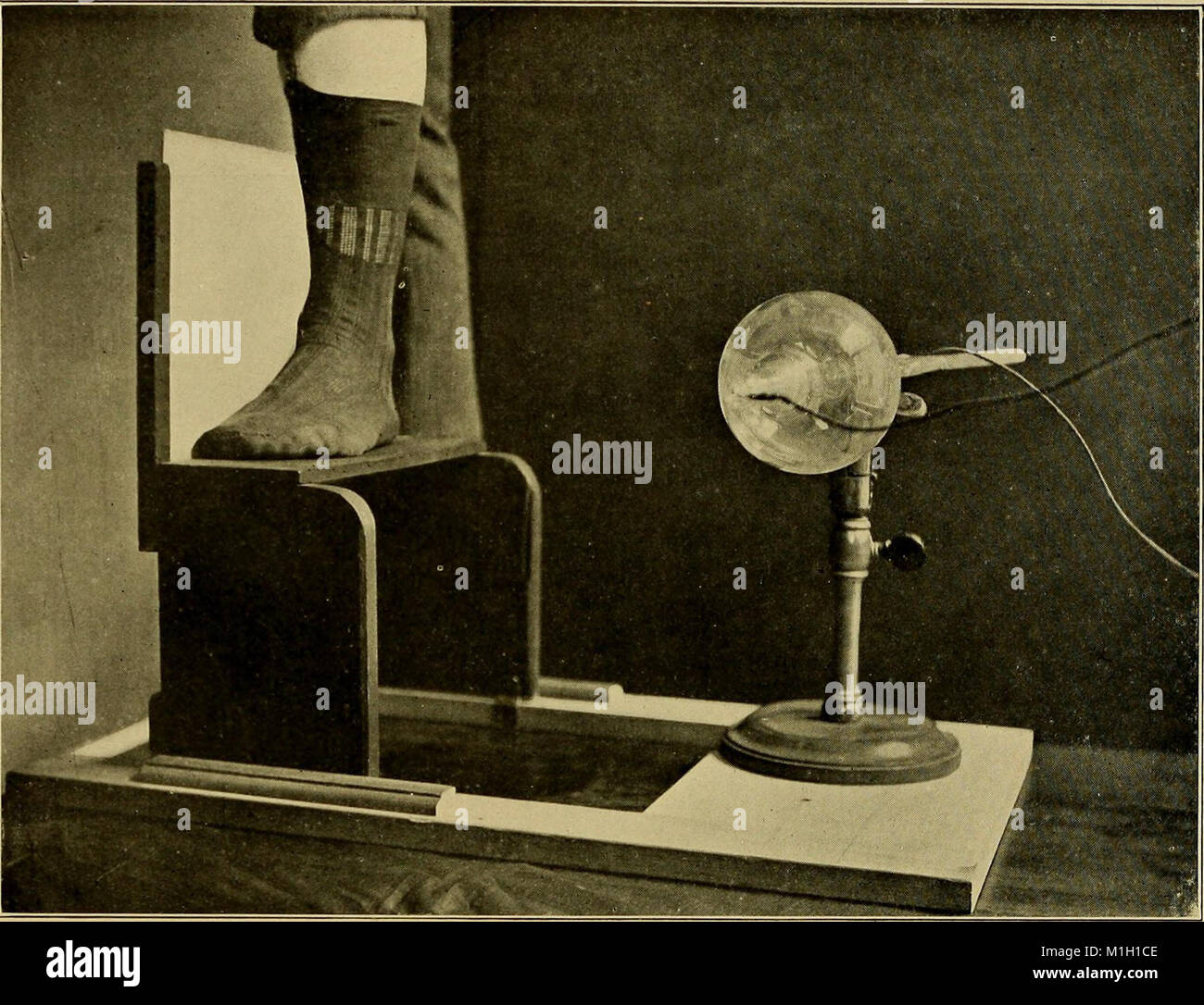 A system of instruction in X-ray methods and medical uses of light, hot ...