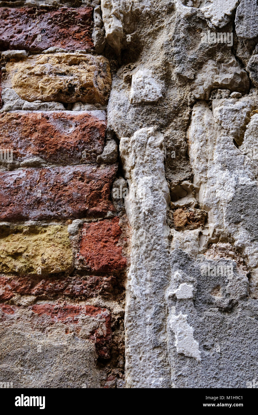 Red brickwork hi-res stock photography and images - Alamy