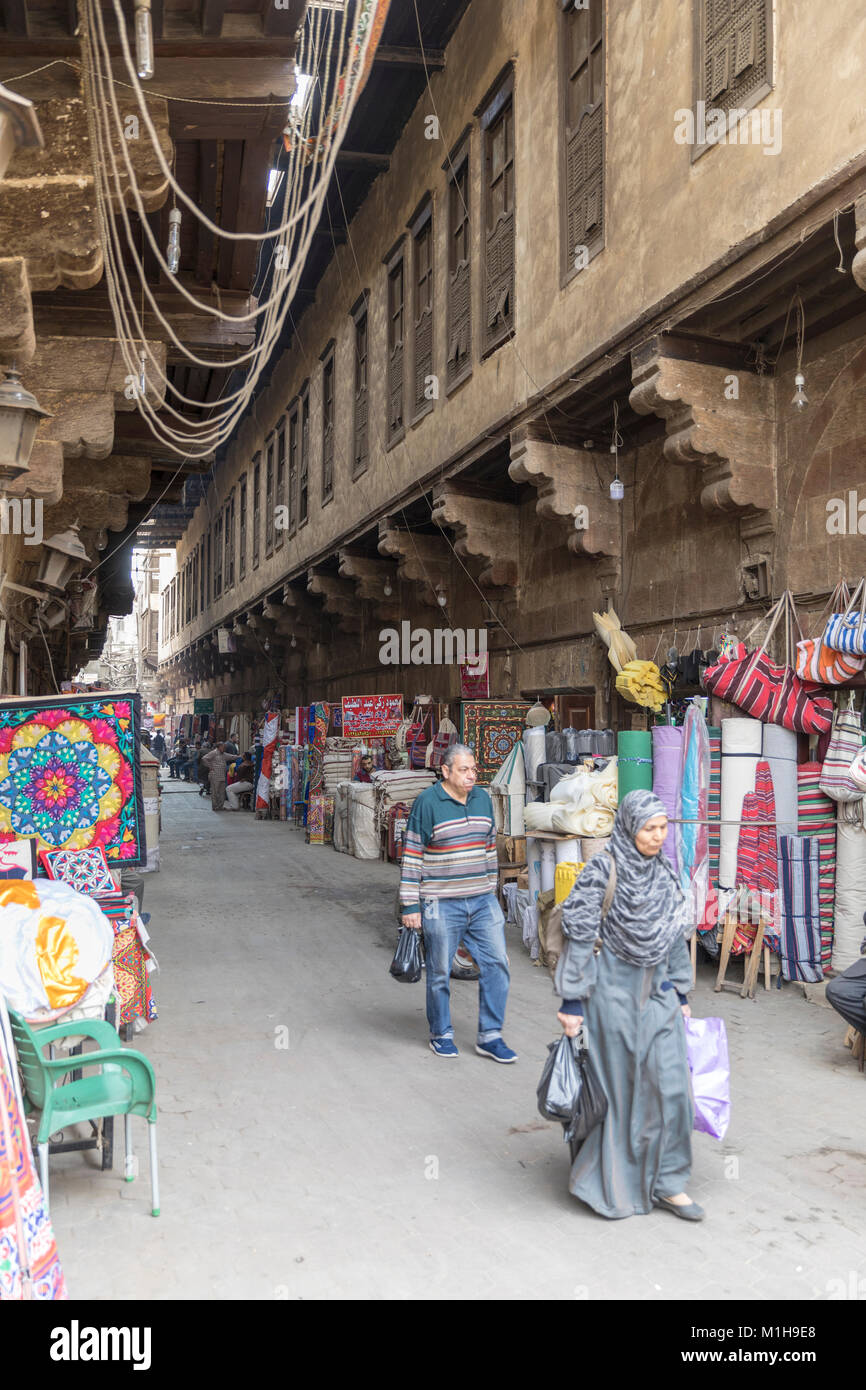 Market middle east 12th century hi-res stock photography and images - Alamy