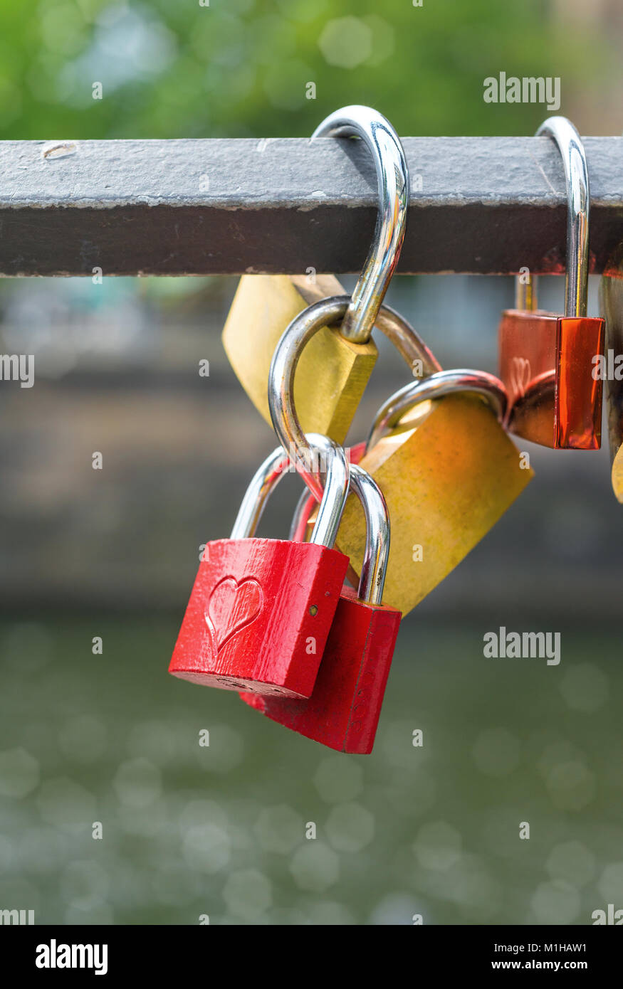 Locks water hi-res stock photography and images - Alamy