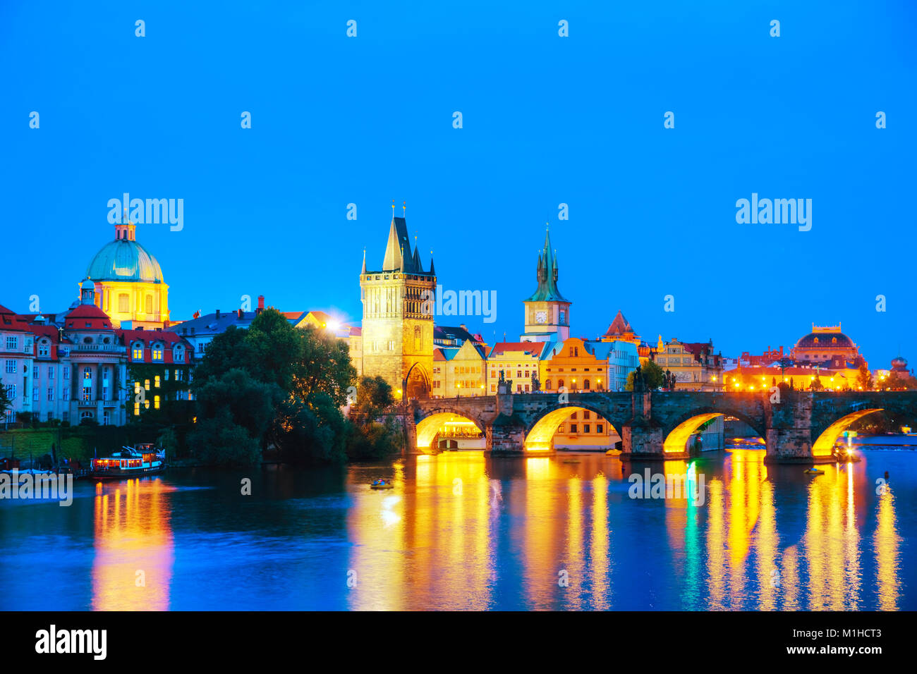 Overview of Prague, Czech Republic at night Stock Photo - Alamy