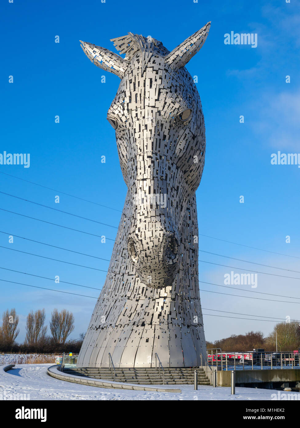 Kelpies falkirk snow hi-res stock photography and images - Alamy