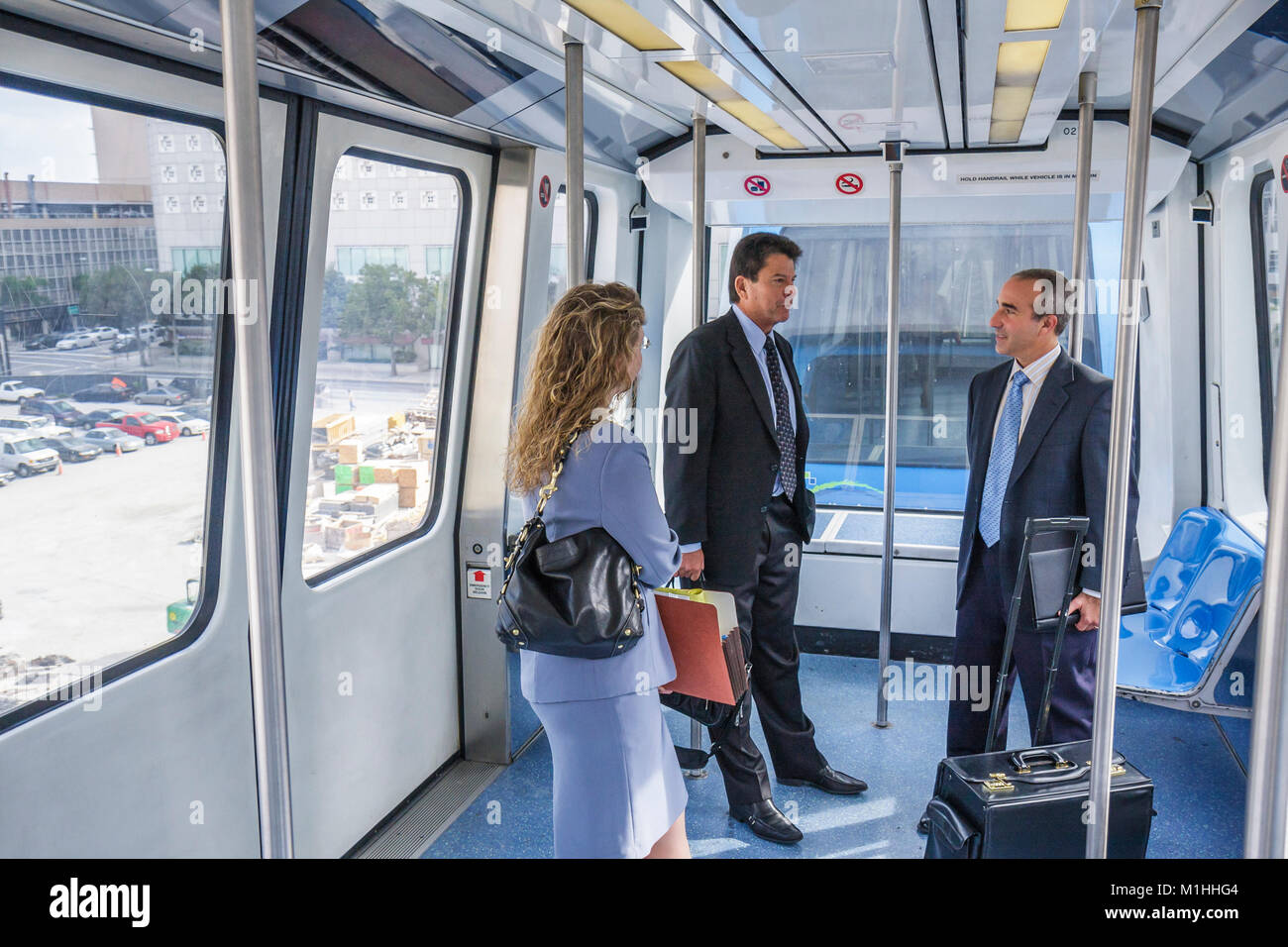 Latino Women High Resolution Stock Photography and Images - Alamy