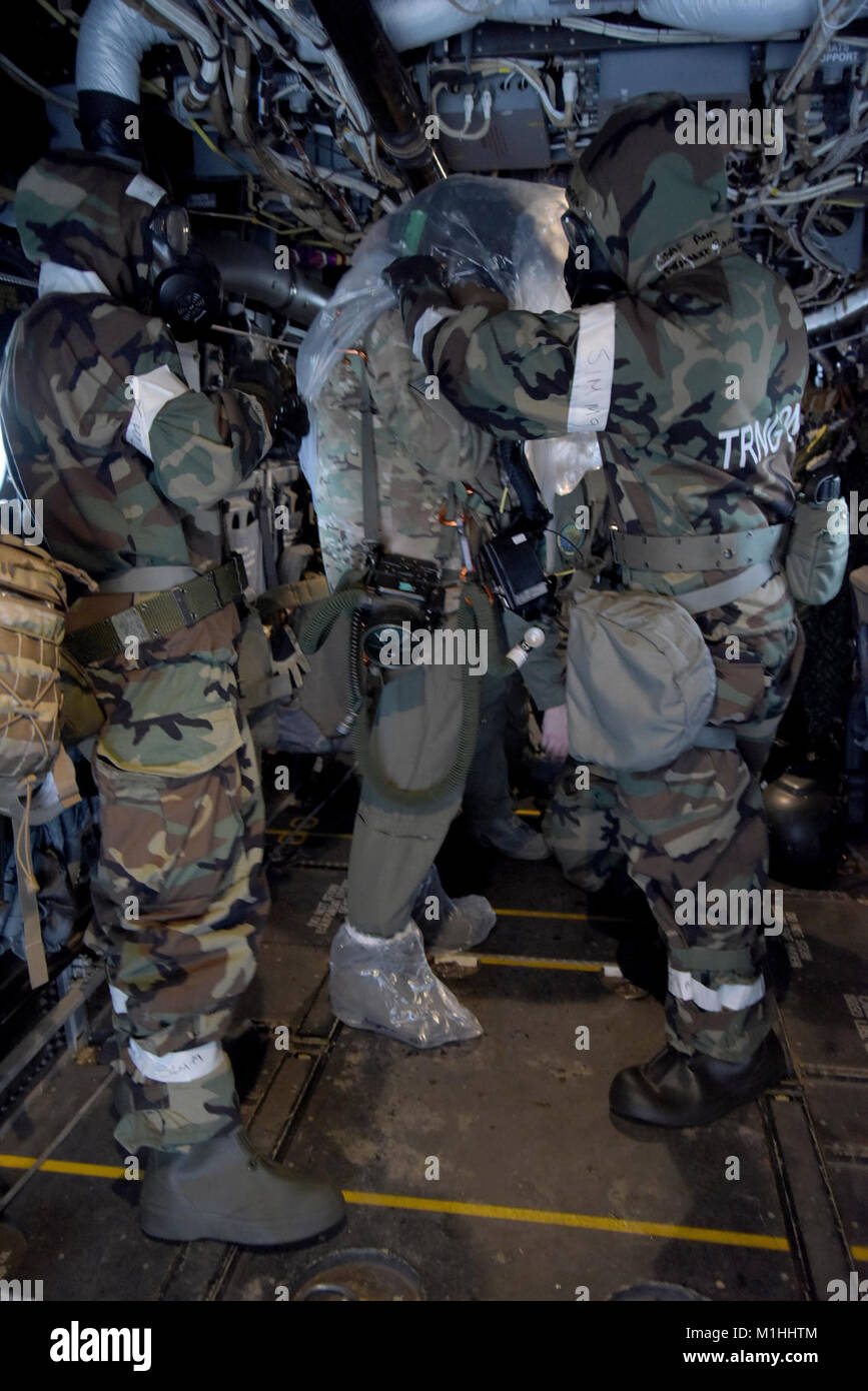 Air commandos assigned to the 67th Special Operations Squadron conduct ...