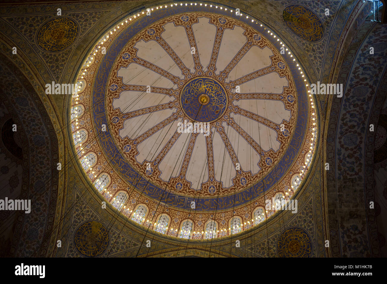Inside the islamic Blue mosque in Istanbul, Turkey Stock Photo - Alamy