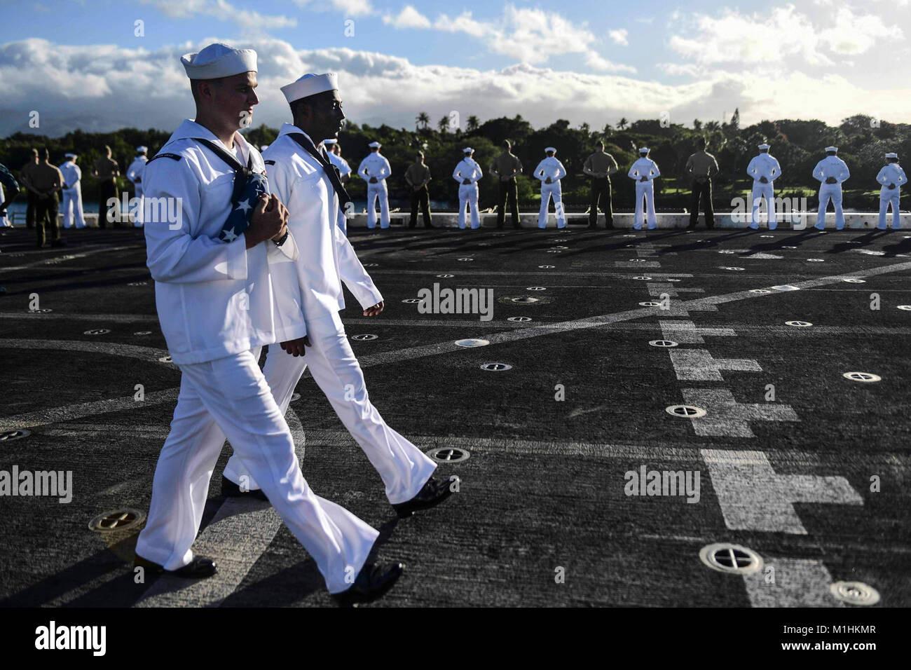 PEARL HARBOR, Hawaii (Jan. 23, 2018) Aviation Boatswain Mate Handling ...