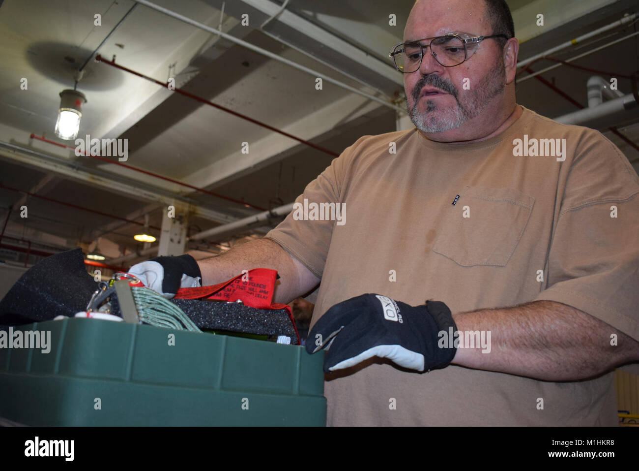 Crane Army Ammunition Activity employees inspect VX99 Stinger practice ...
