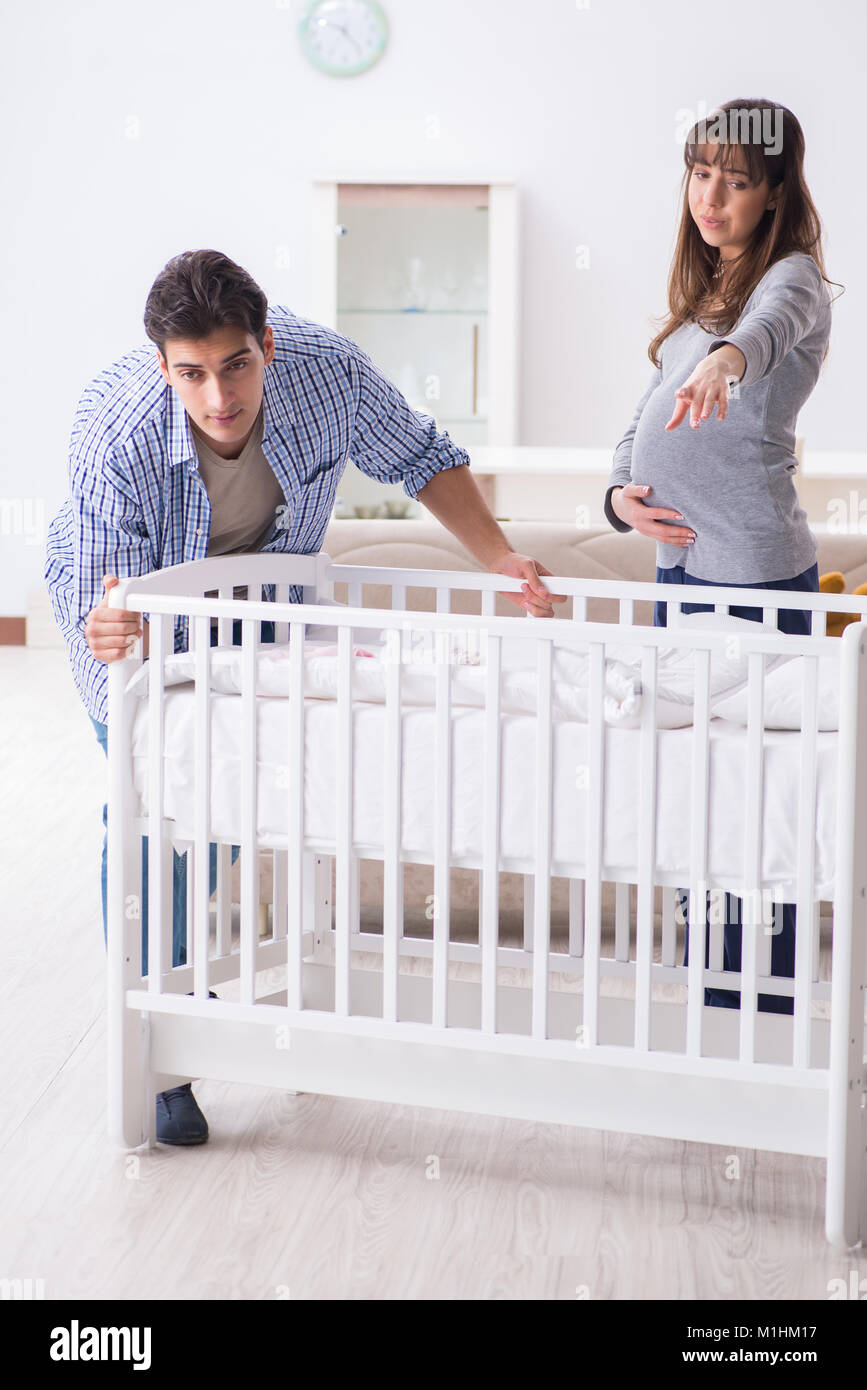 Young parents expecting their first baby Stock Photo - Alamy