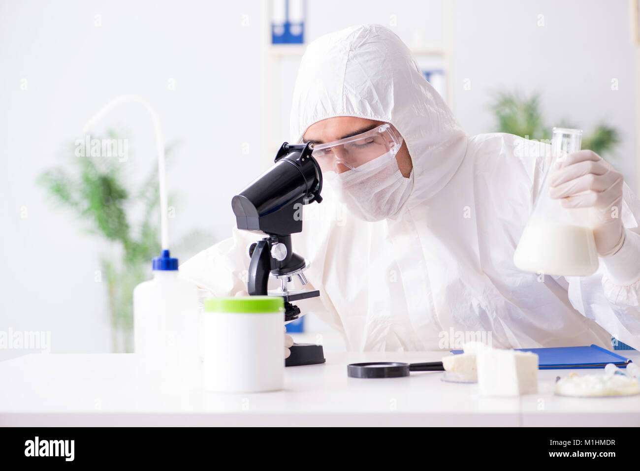 Food scientist testing new stuff in the lab Stock Photo - Alamy