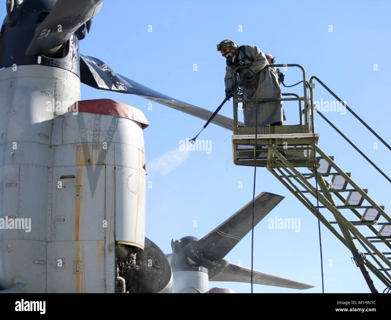 Detailed aircraft decontamination High Resolution Stock Photography and ...
