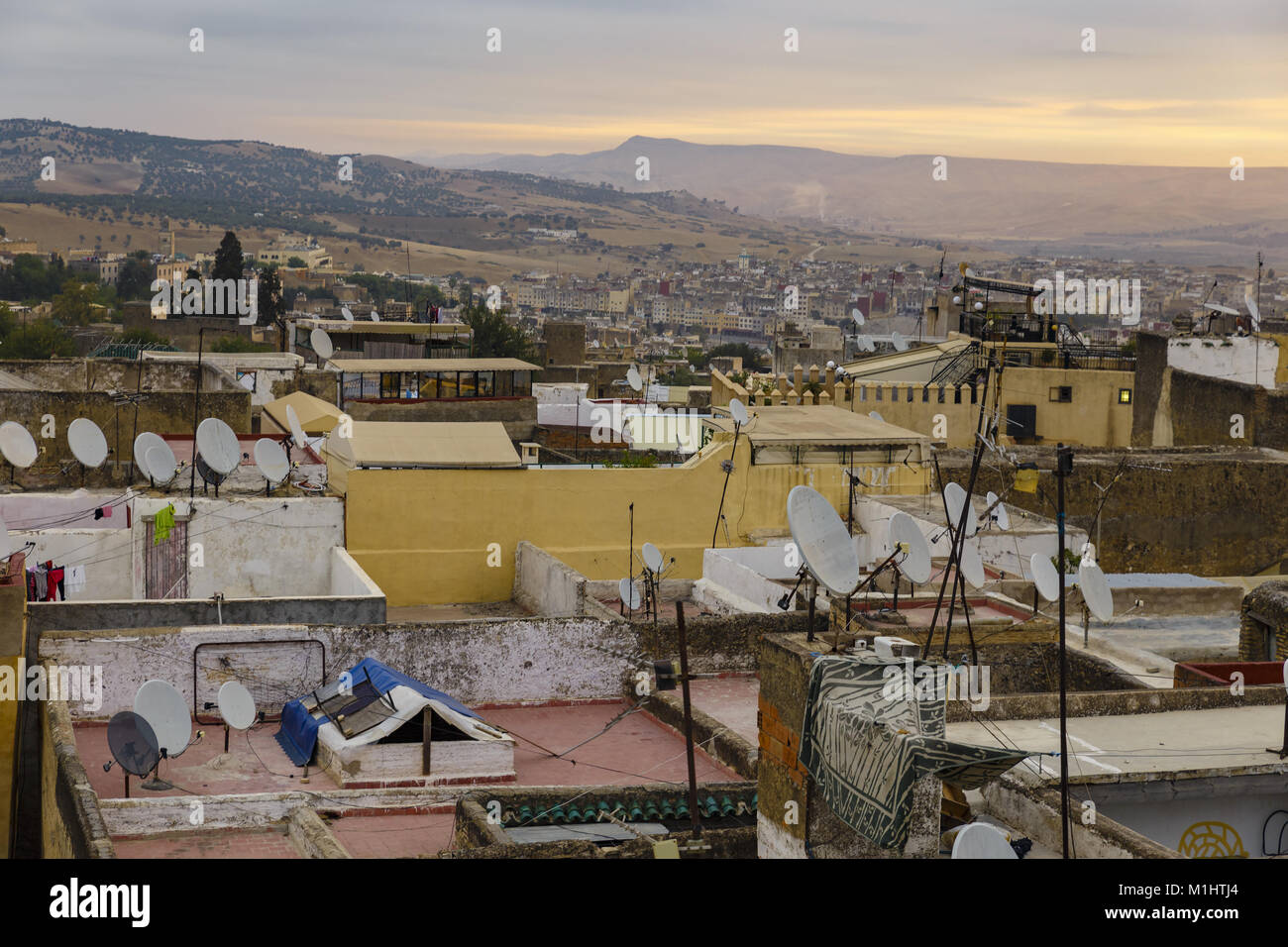 Fez medina roofs hi-res stock photography and images - Alamy