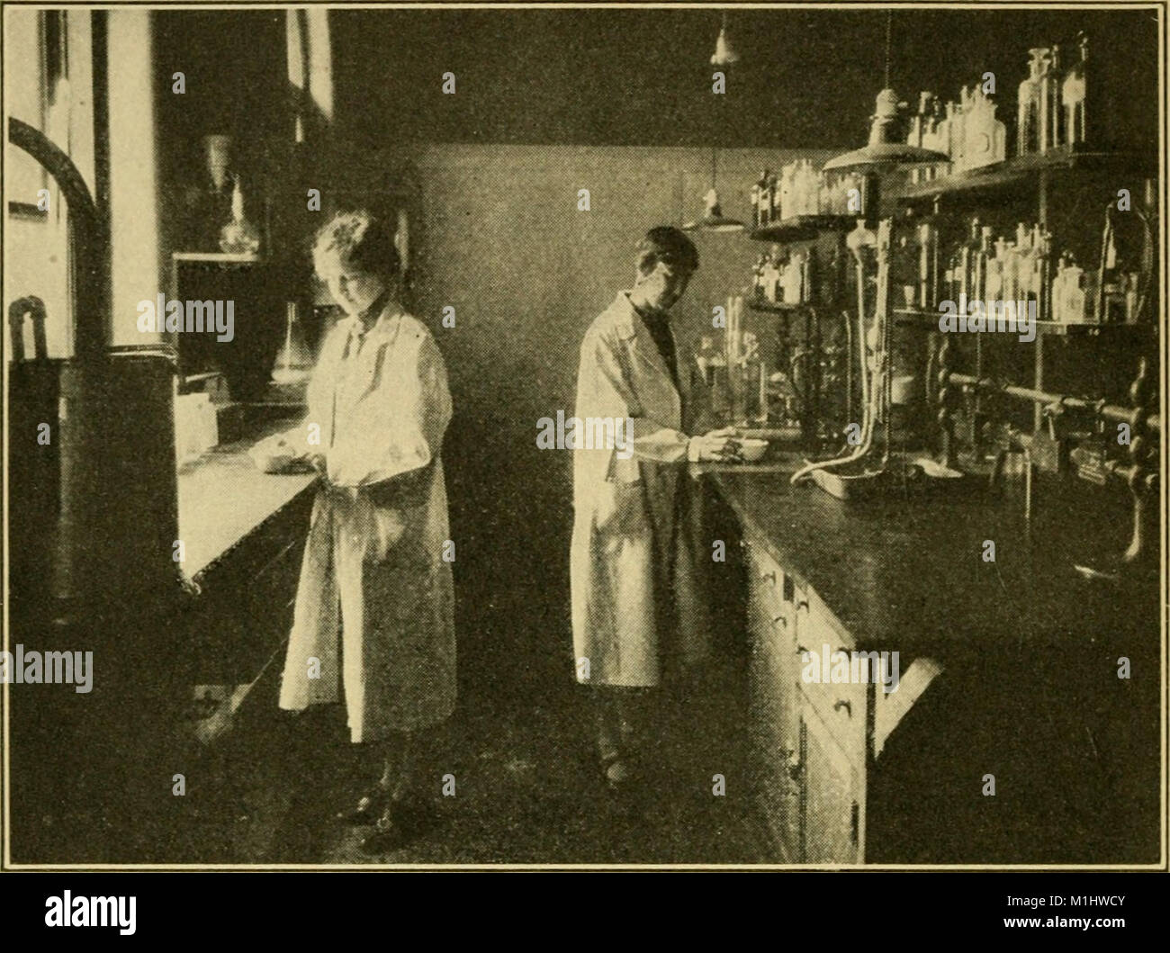 Advanced Biology (1929) is a comprehensive textbook covering a wide ...