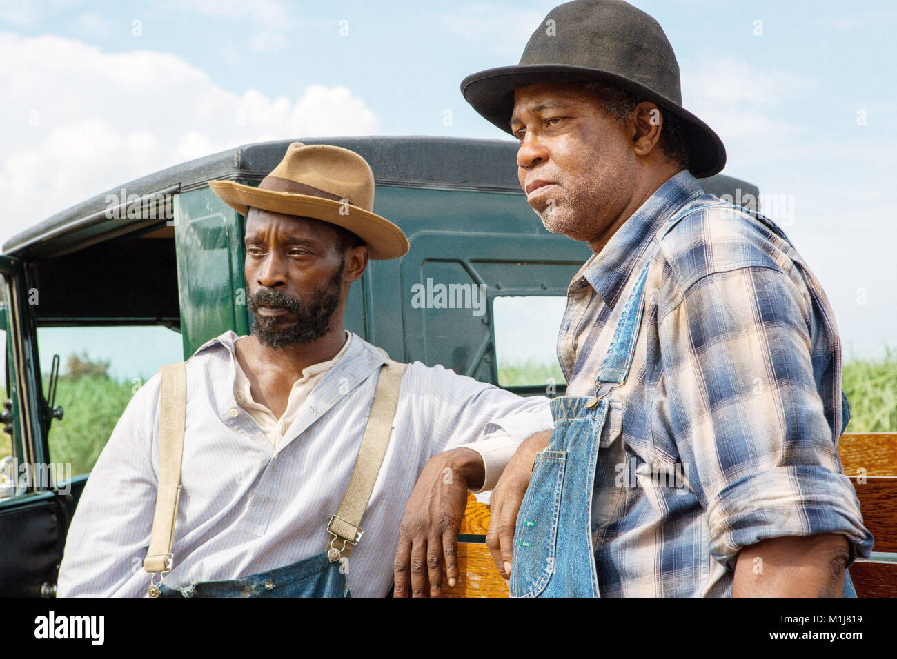 MUDBOUND, Rob Morgan (left), 2017. ph: Steve Dietl /© Netflix /Courtesy ...